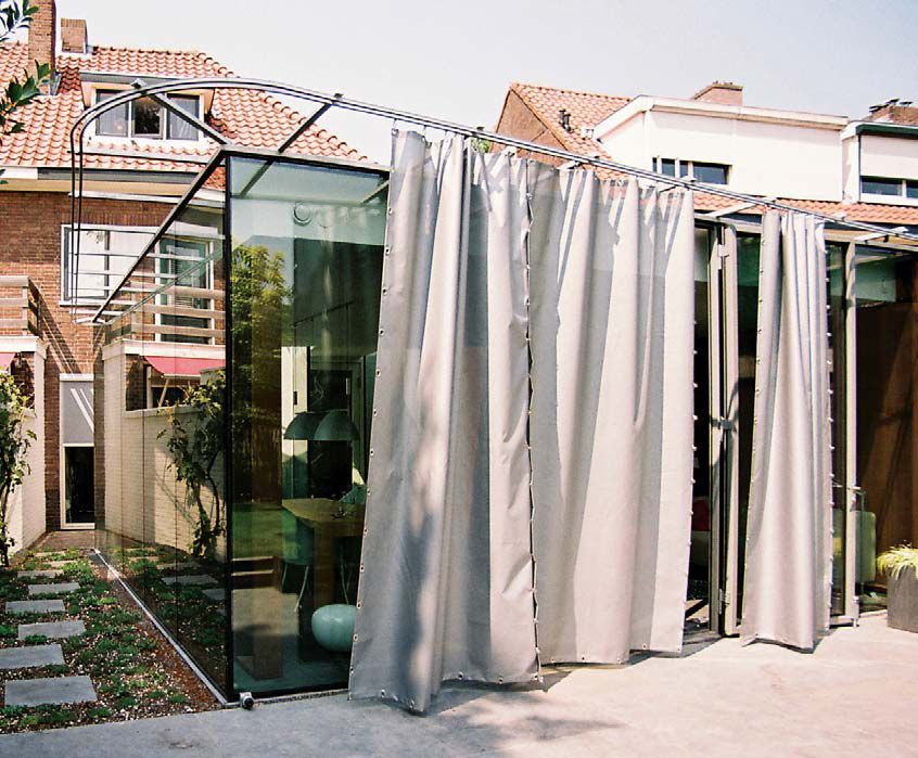 Glass Garden House | Architectenweb Magazine | Archello