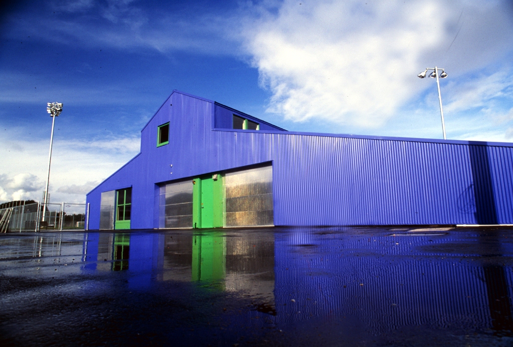 Harrison Park Field House | Marcy Wong Donn Logan Architects | Archello