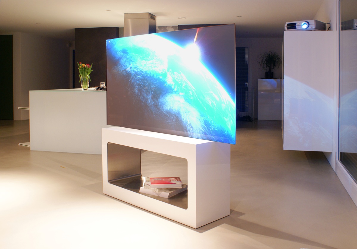 curve screen by design-factory gmbh | Archello