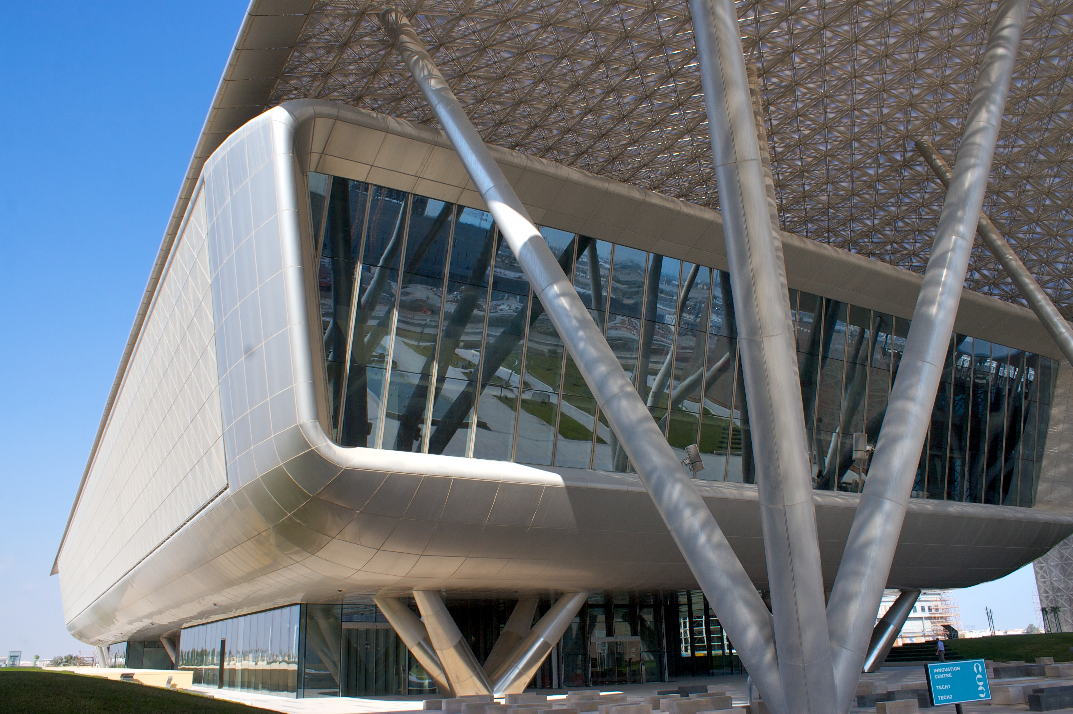 Doha Qatar by 3D-Metal Forming B.V. | Archello