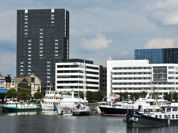 London Tower - Mixed development; residential use, offices & commercial ...