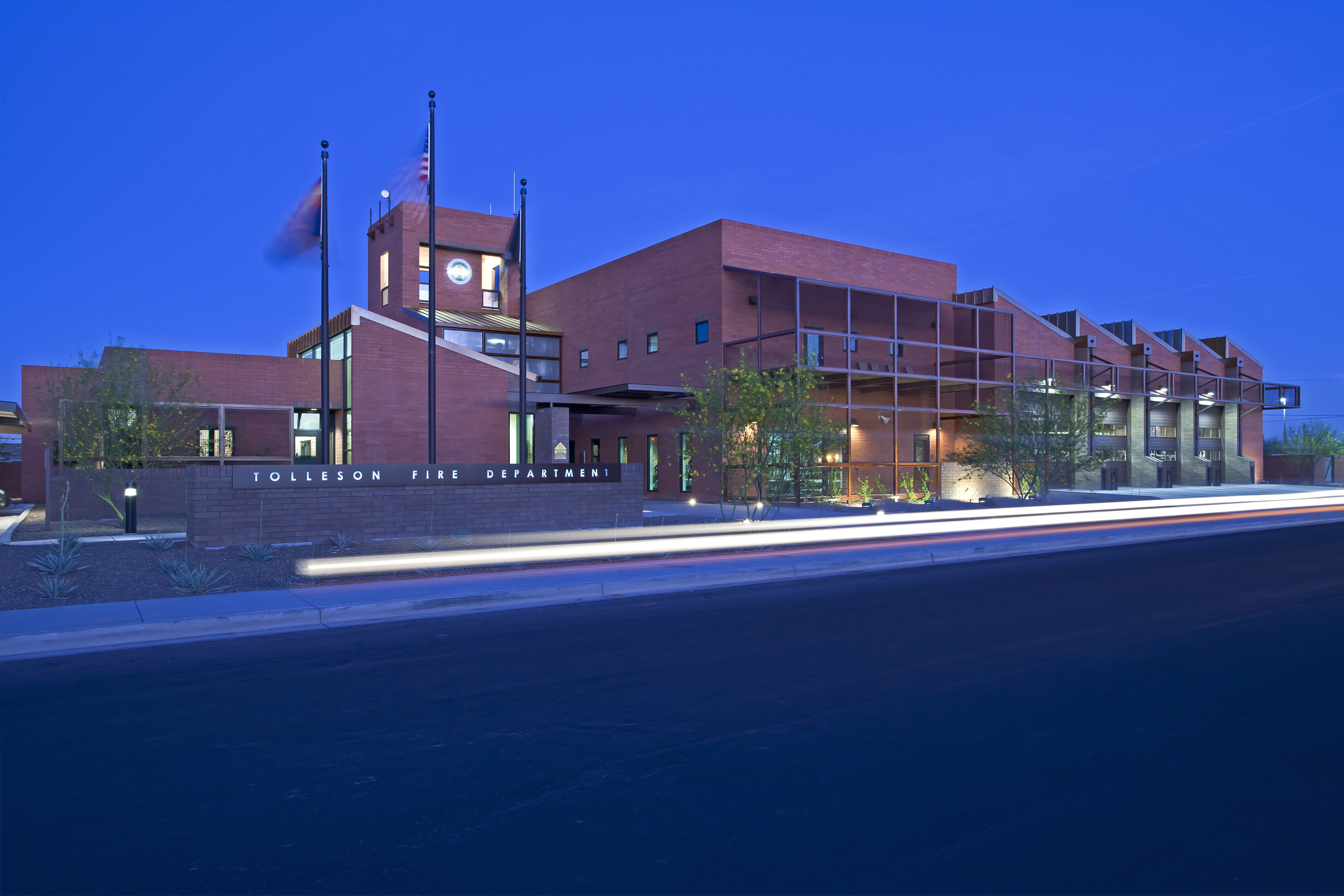 Tolleson Fire Station and Fire Administration Building | LEA Architects ...