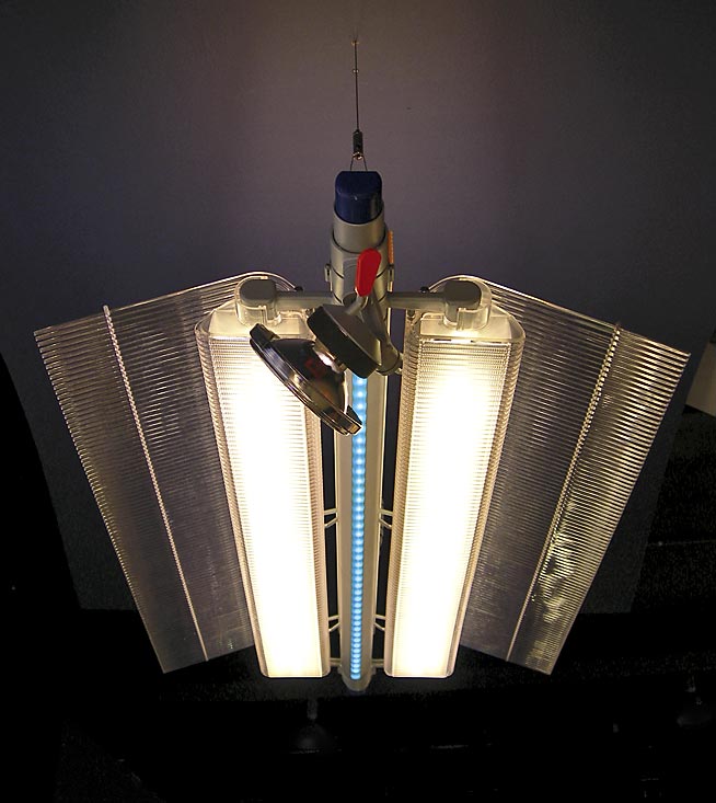 Maantis Lighting System van Rogers Stirk Harbour + Partners | Archello