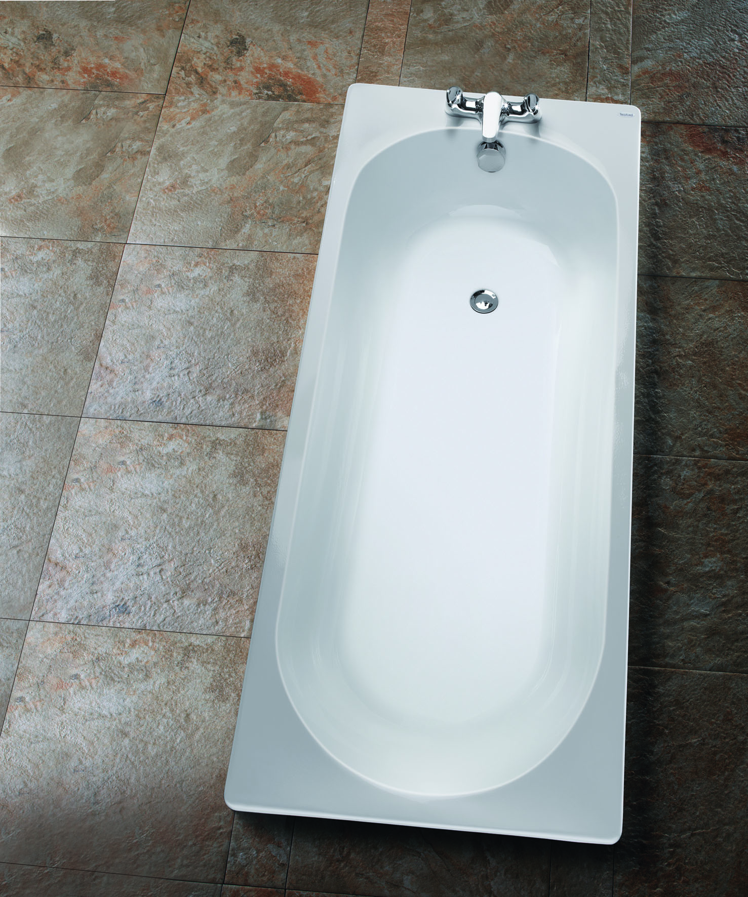 Opal acrylic bath by Twyford Bathrooms | Archello