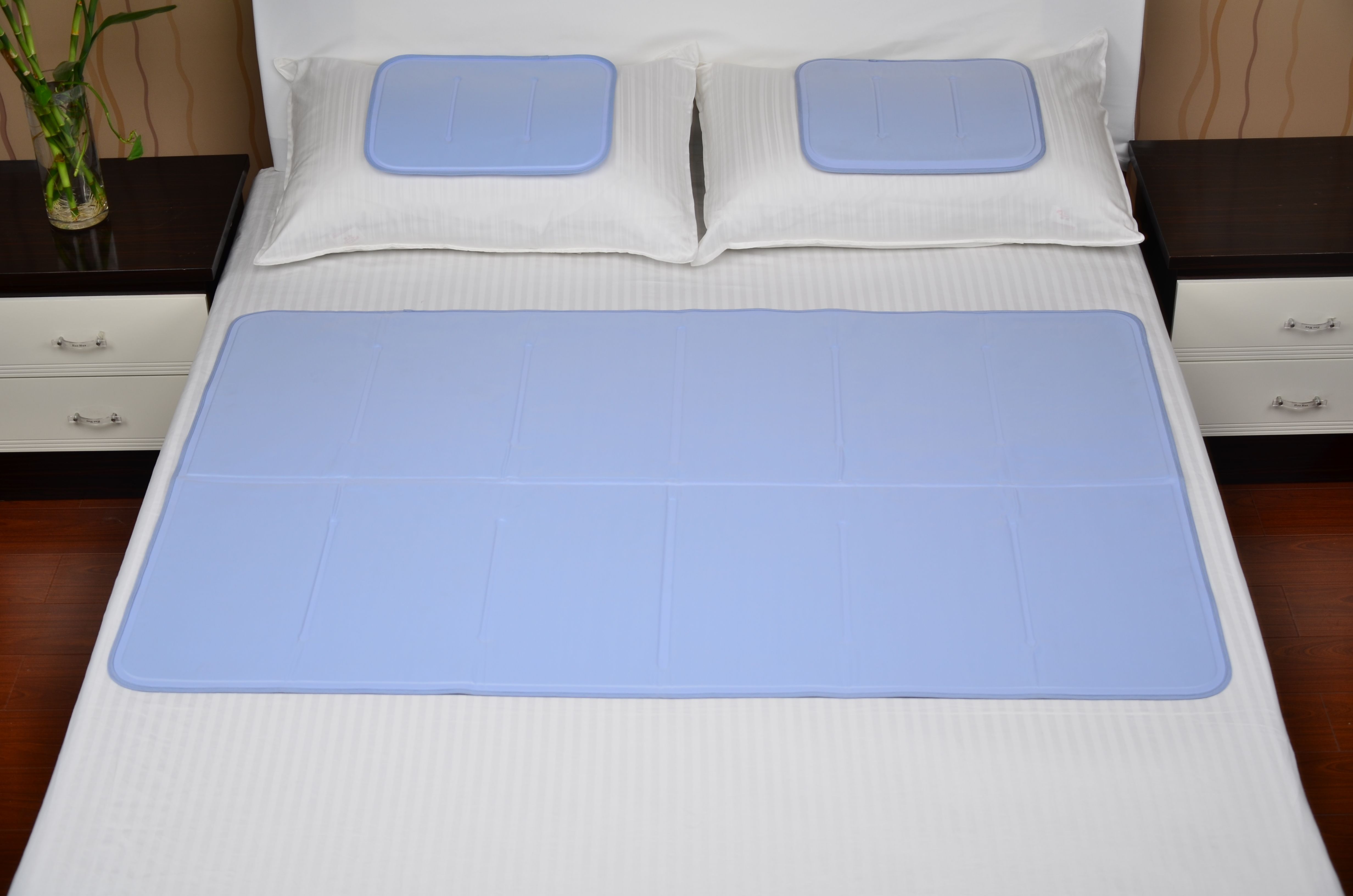 Cool Gel Mat by Zhejiang Triple Win Medical Appliance | Archello