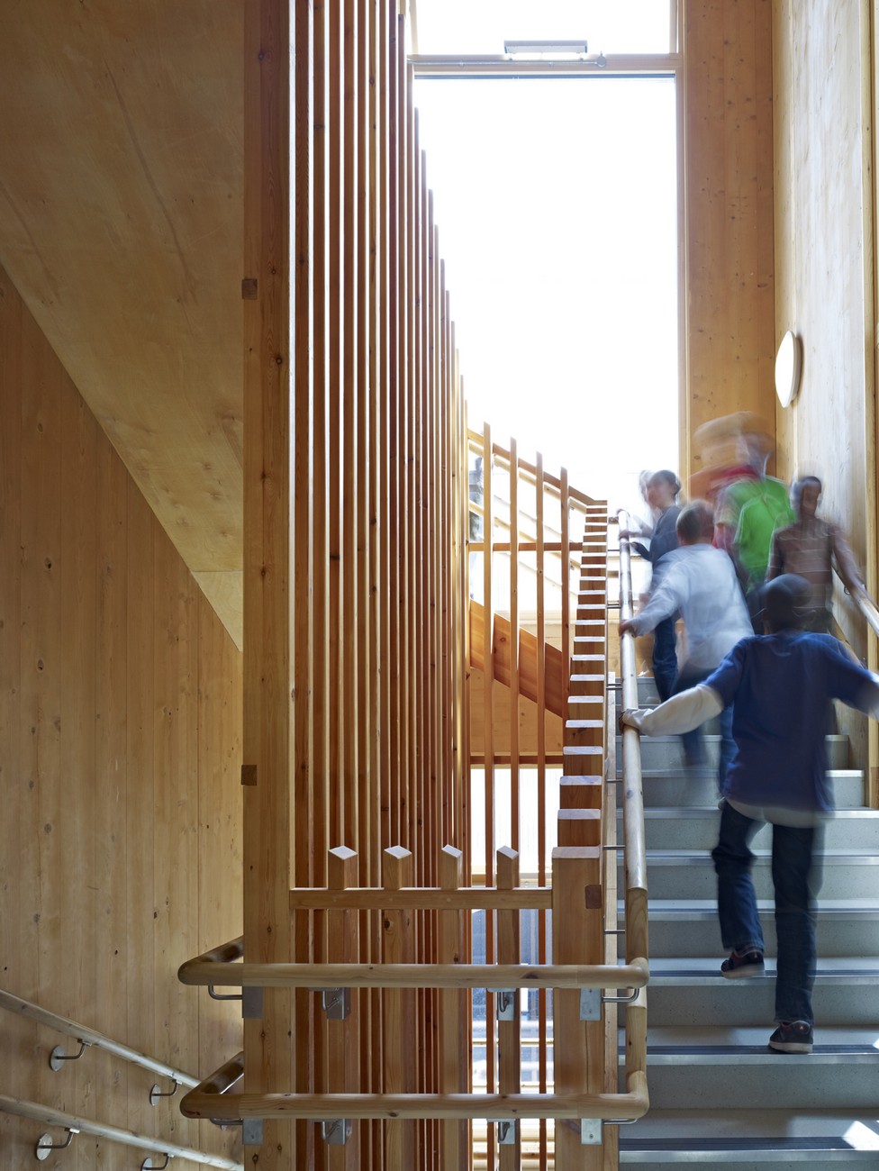 Gallery of Lauriston Primary School | Maccreanor Lavington Architects ...