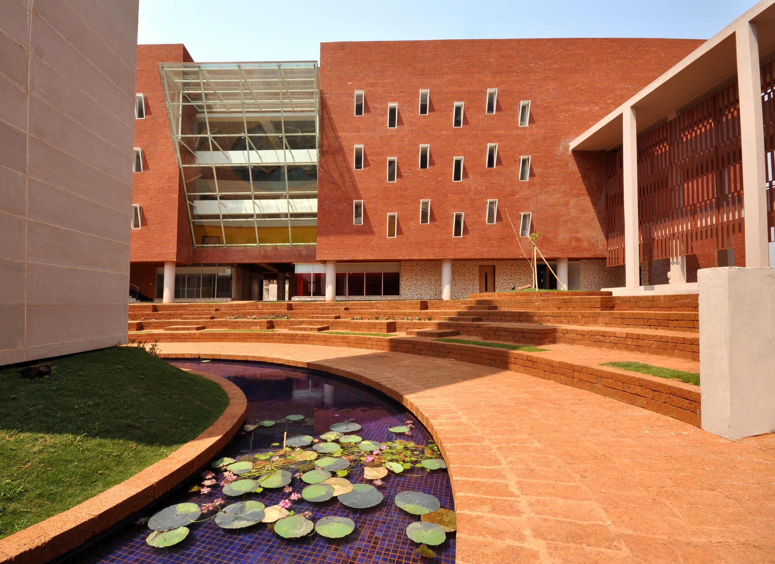 Gallery of IMI Bhubaneswar | Abin Design Studio | Media - 8