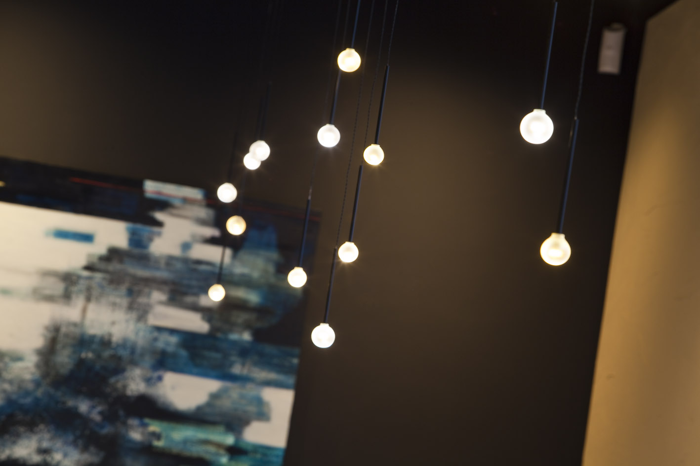 Universo LED system for Milan Restaurant | Album | Archello