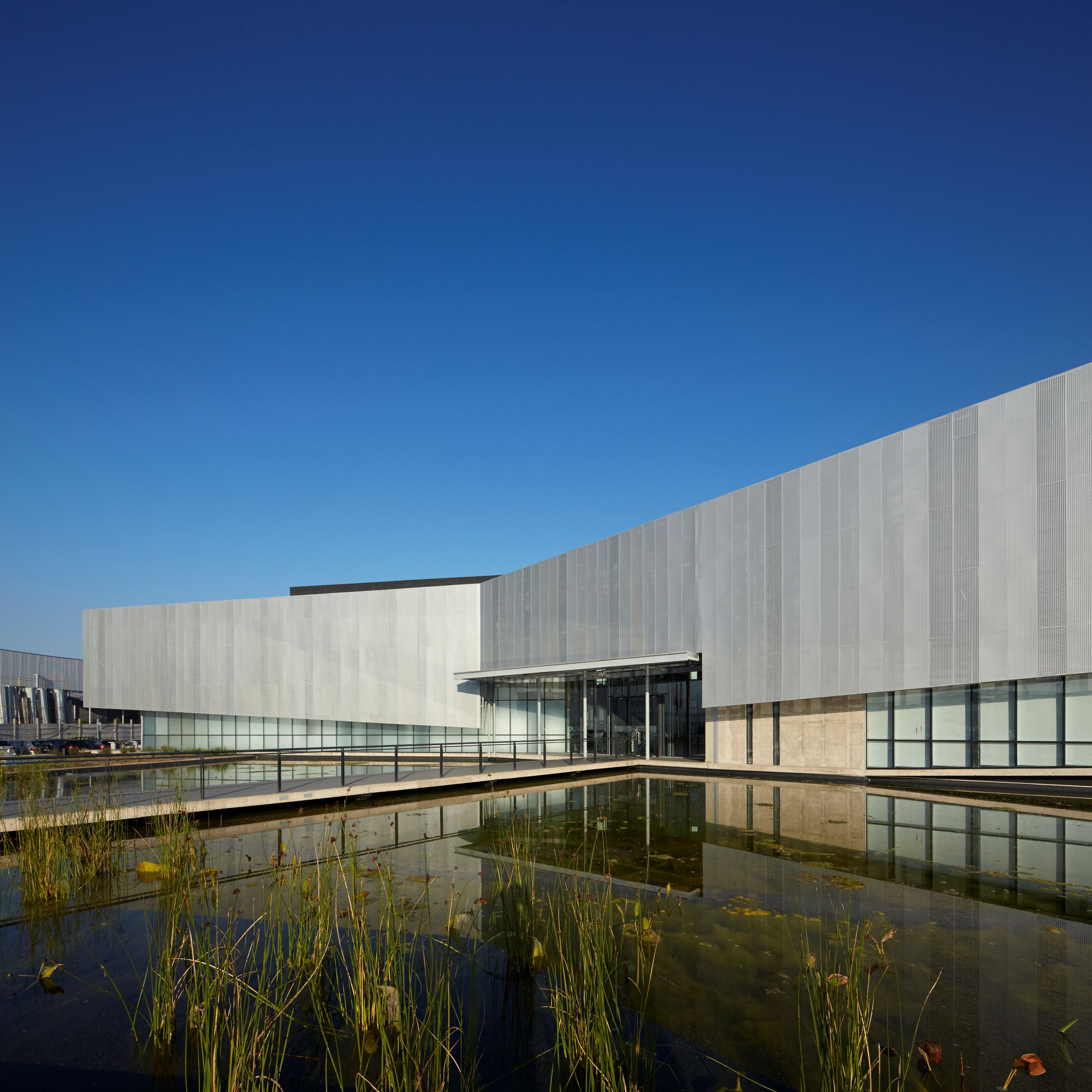 Synthon Laboratory Building | GH+A Guillermo Hevia | Archello