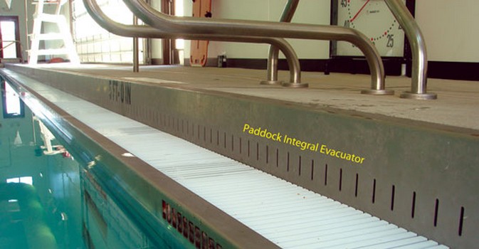 Paddock Evacuator™ por Paddock Pool Equipment Co., Inc. | Archello