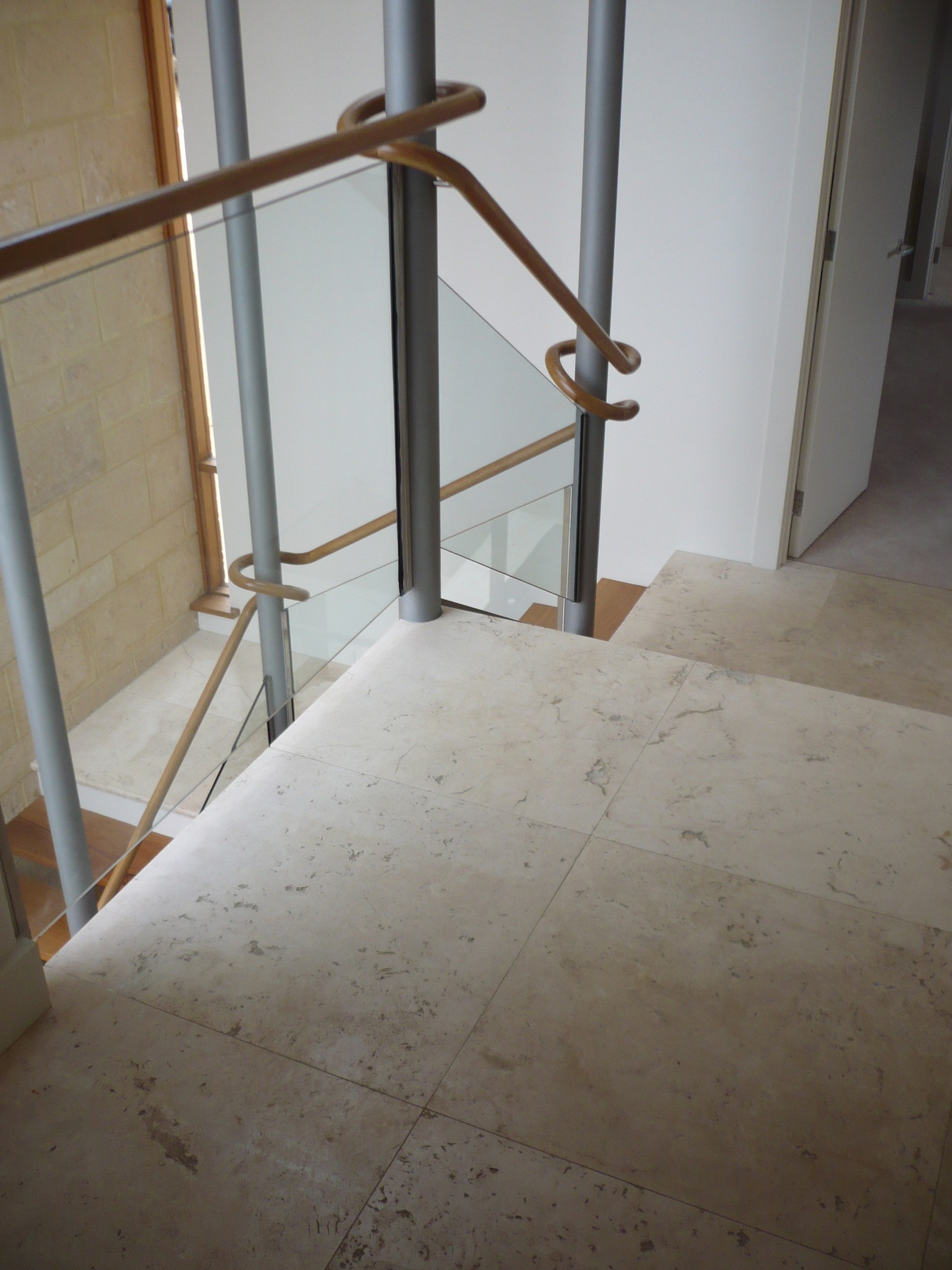 Vario stone by m2 Tiles | Archello