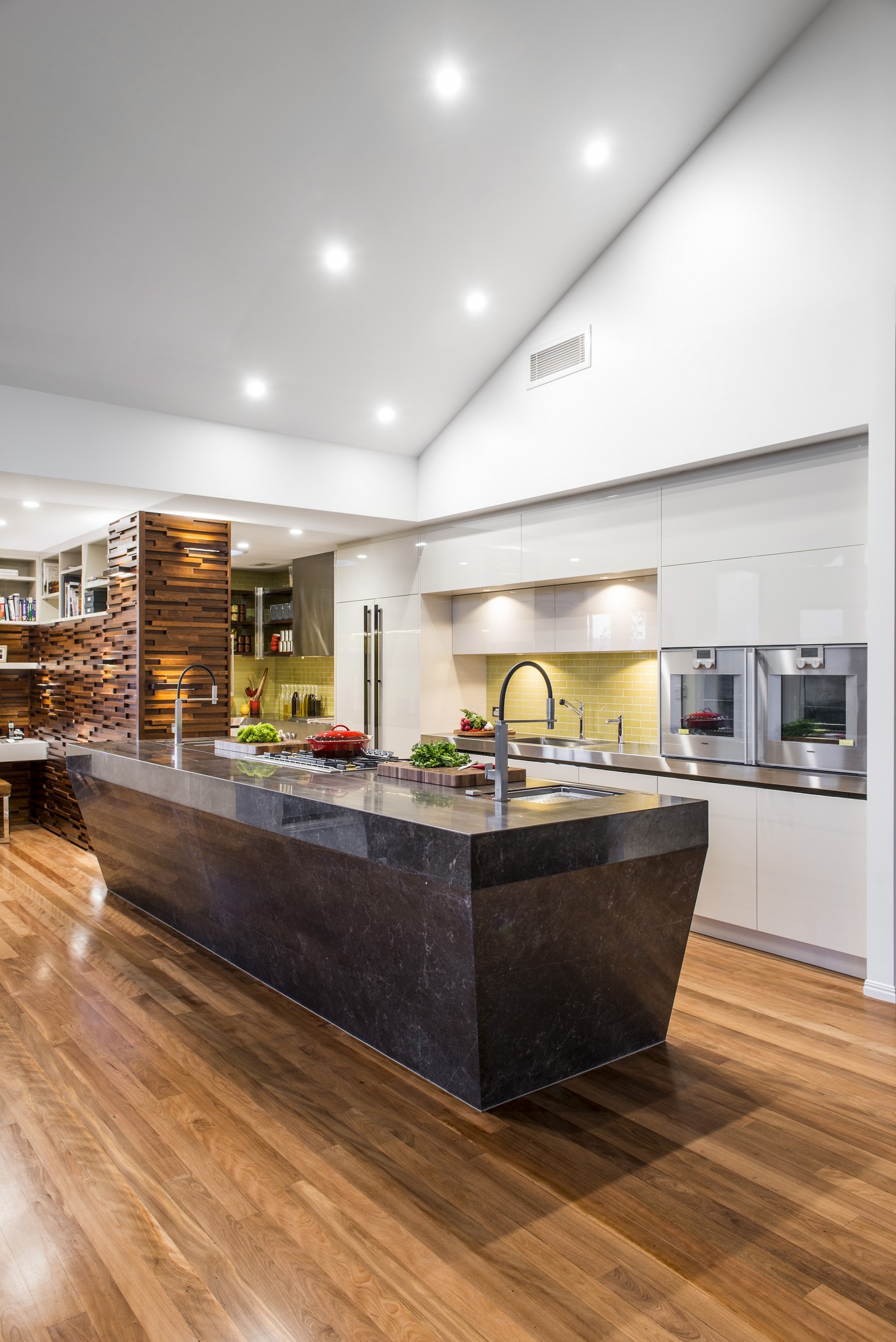 Brisbane Kitchen Project by Interiors By Darren James | Archello