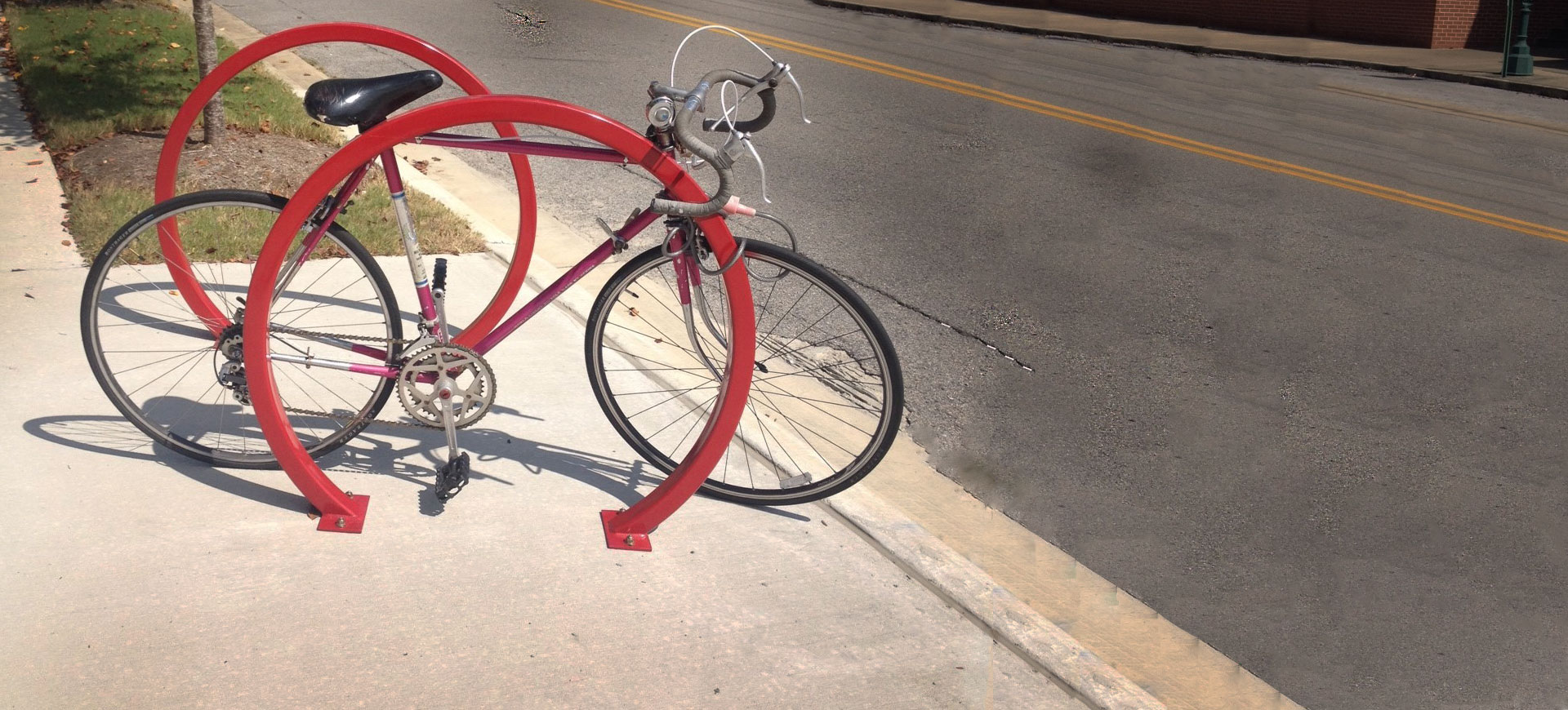 Arc Rack by American Bicycle Security Company | Archello