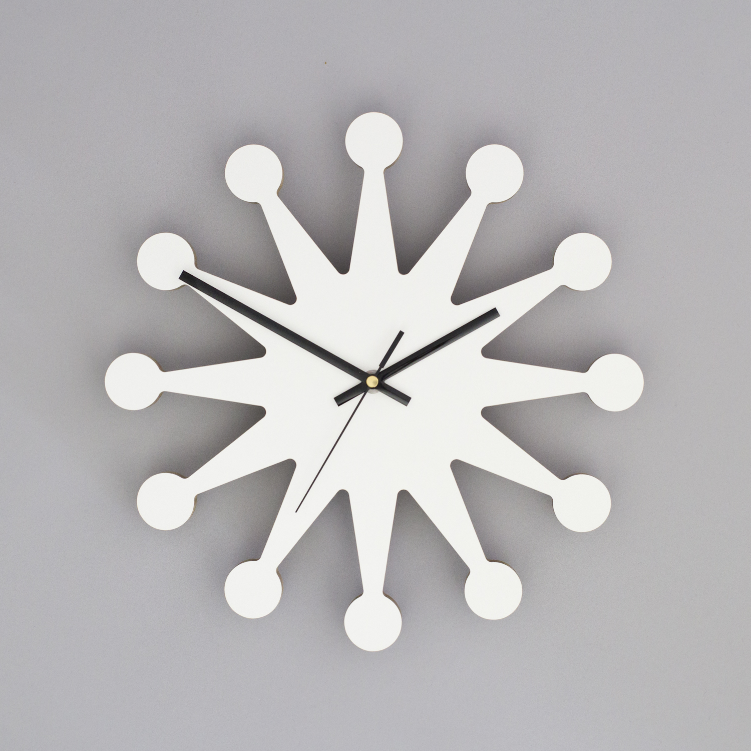 Bubble Clock by Kreisdesign | Archello