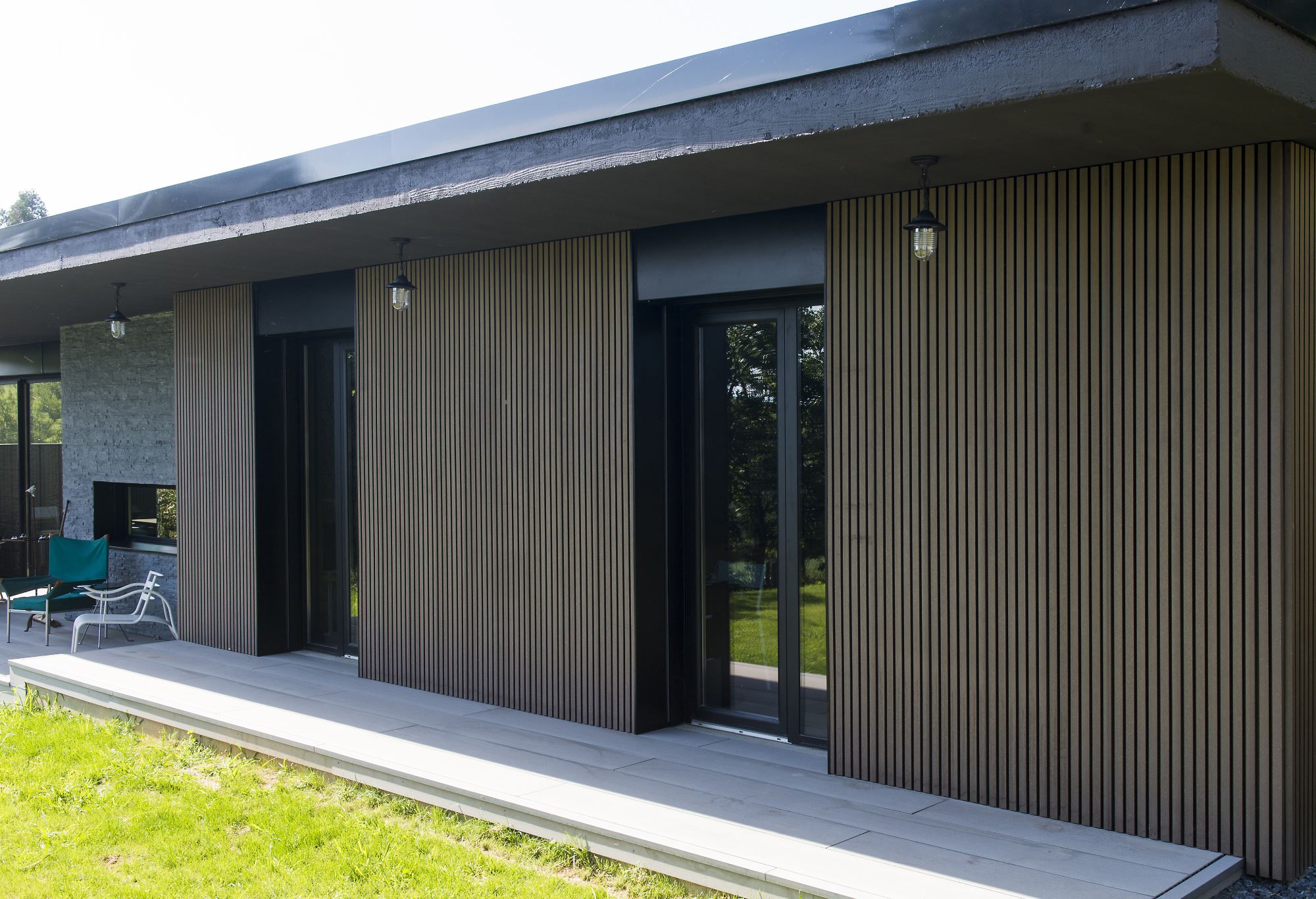 Neolife Cladding boards in eco materials nach NEOLIFE | Archello