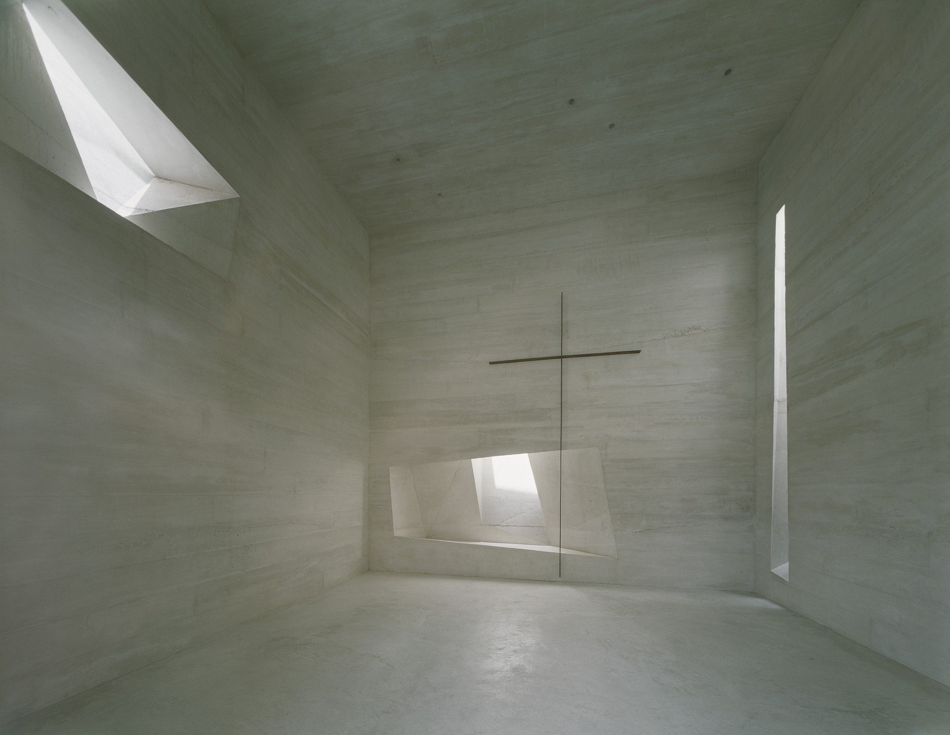 Holy Rosary Catholic Church Complex | Trahan Architects | Archello