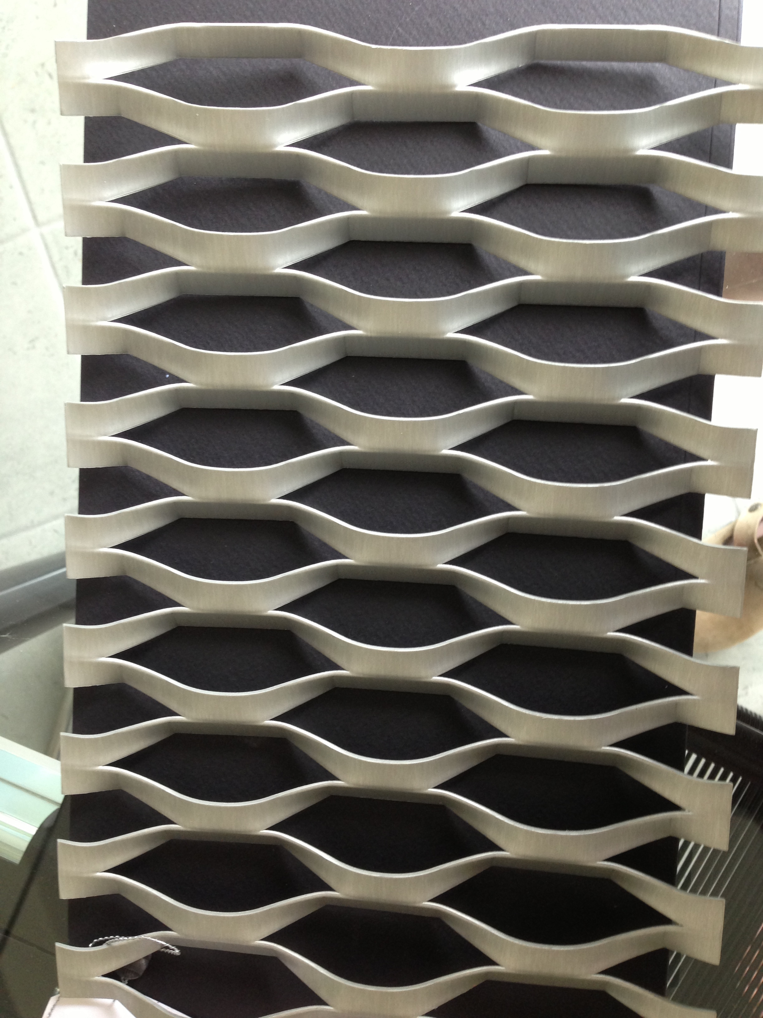 Expanded mesh for architectural purpose por Ismar International s.r.l ...