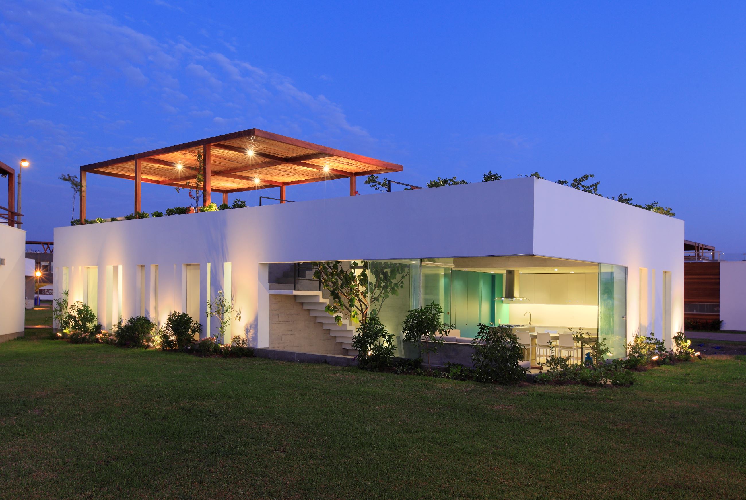 Maple House | Martin Dulanto Arquitecto | Archello