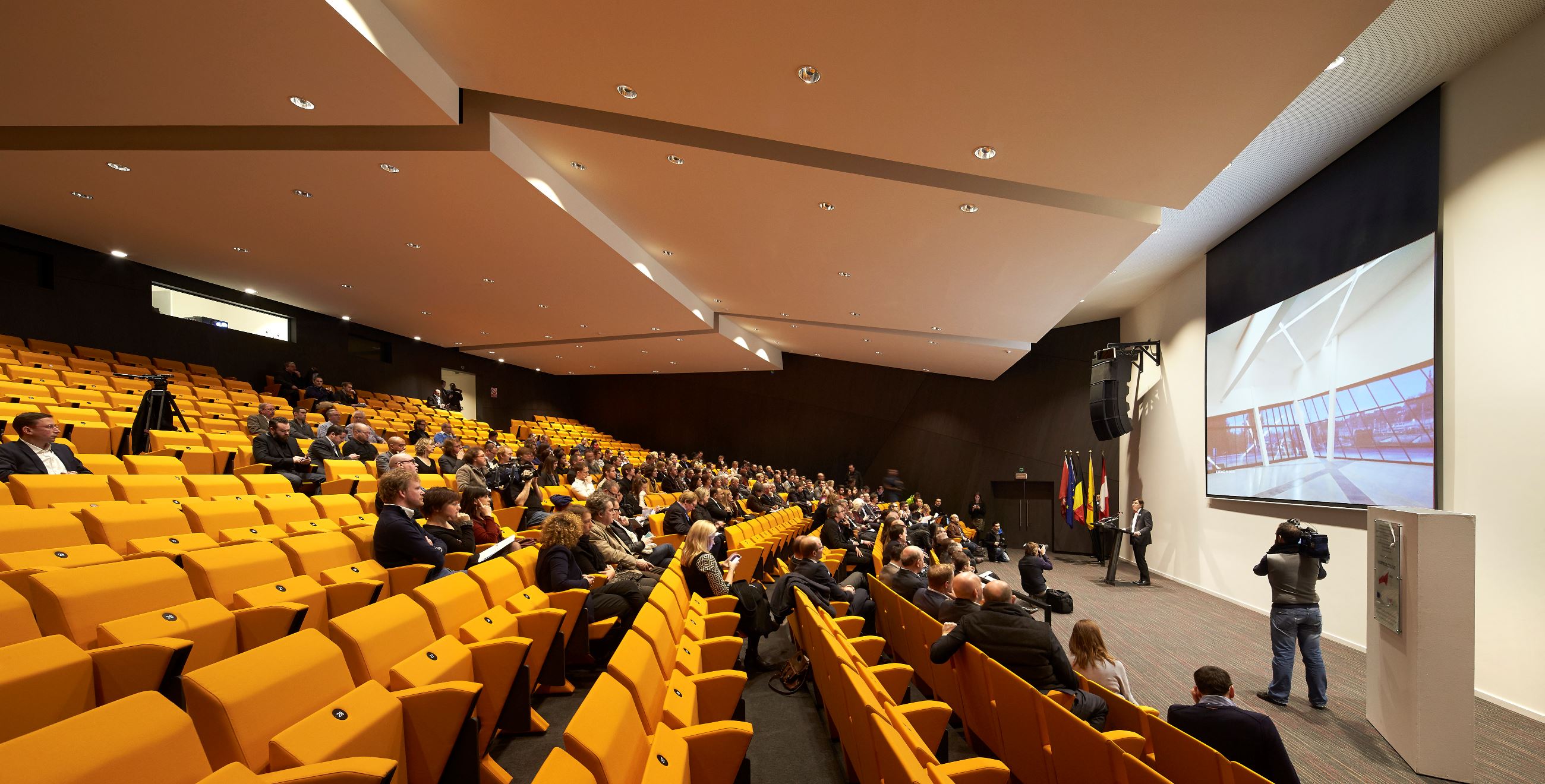 Gallery of Mons International Congress Xperience (MICX) | Studio Daniel ...