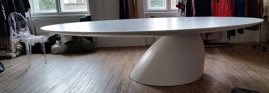 UFO - conference table by ET Surface Products Kft. | Archello