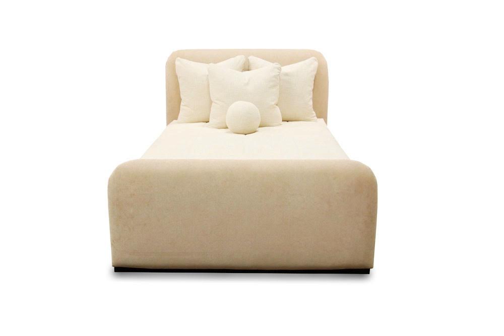 Mambo Bed by KREISS | Archello