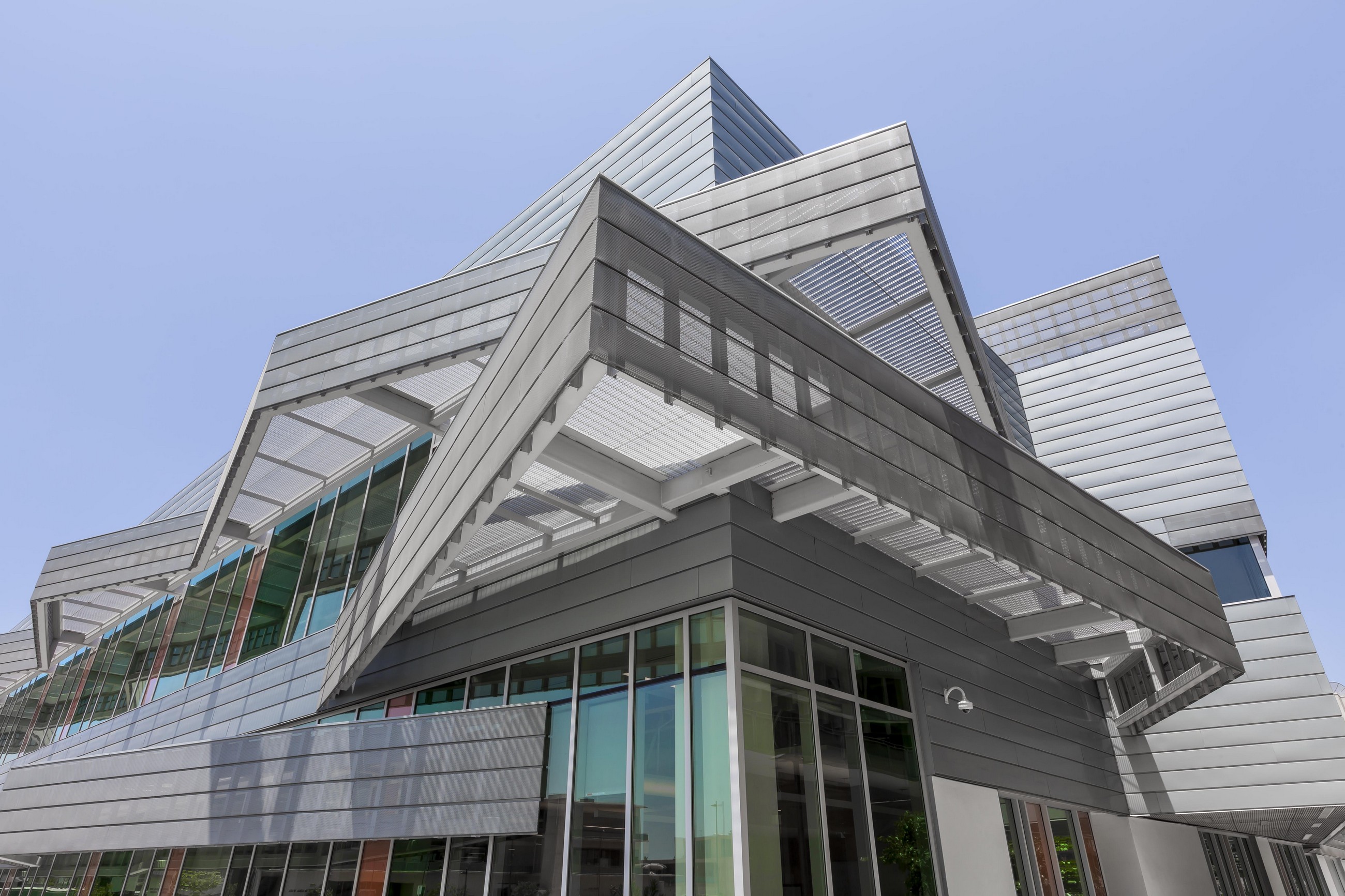 Reveal Panels van MetalTech Global | Archello