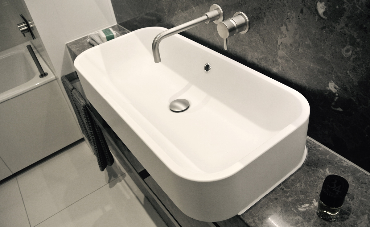 Mike Pro por Crosswater | Archello