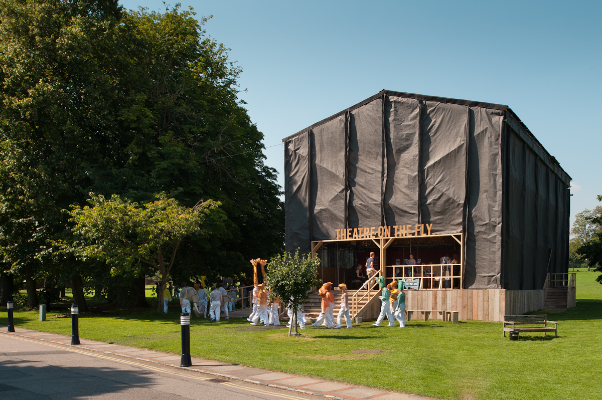 Theatre on the Fly | Assemble Project | Archello