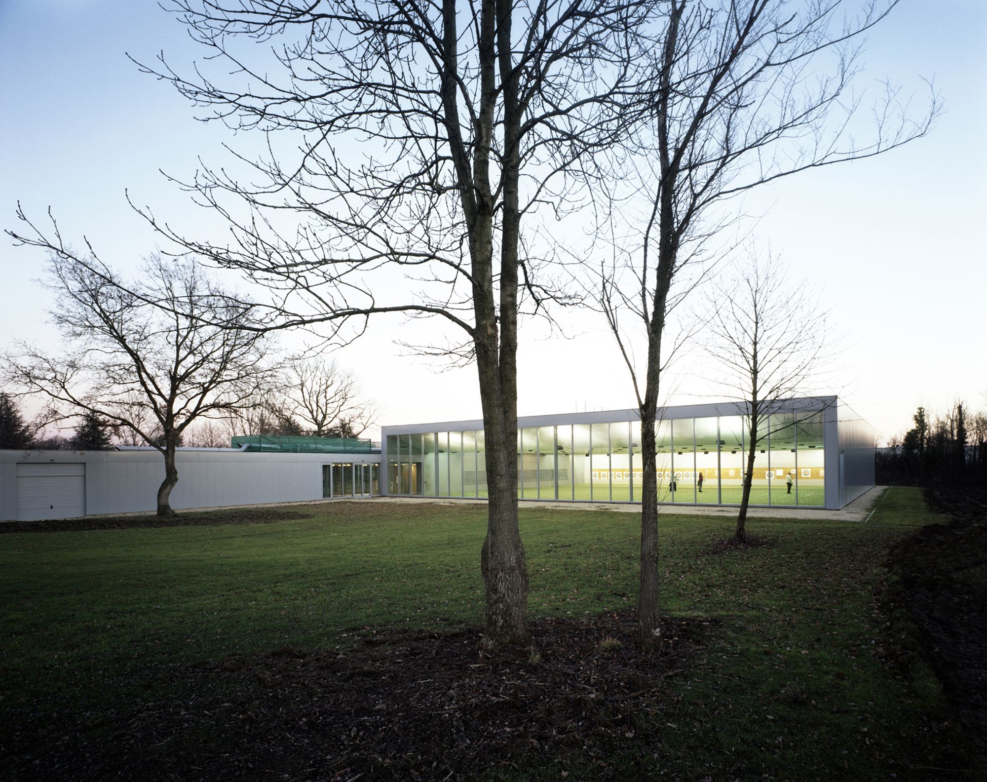 DEPARTMENTAL AND REGIONAL ARCHERY CENTRE | Atelier Philéas Architecture ...