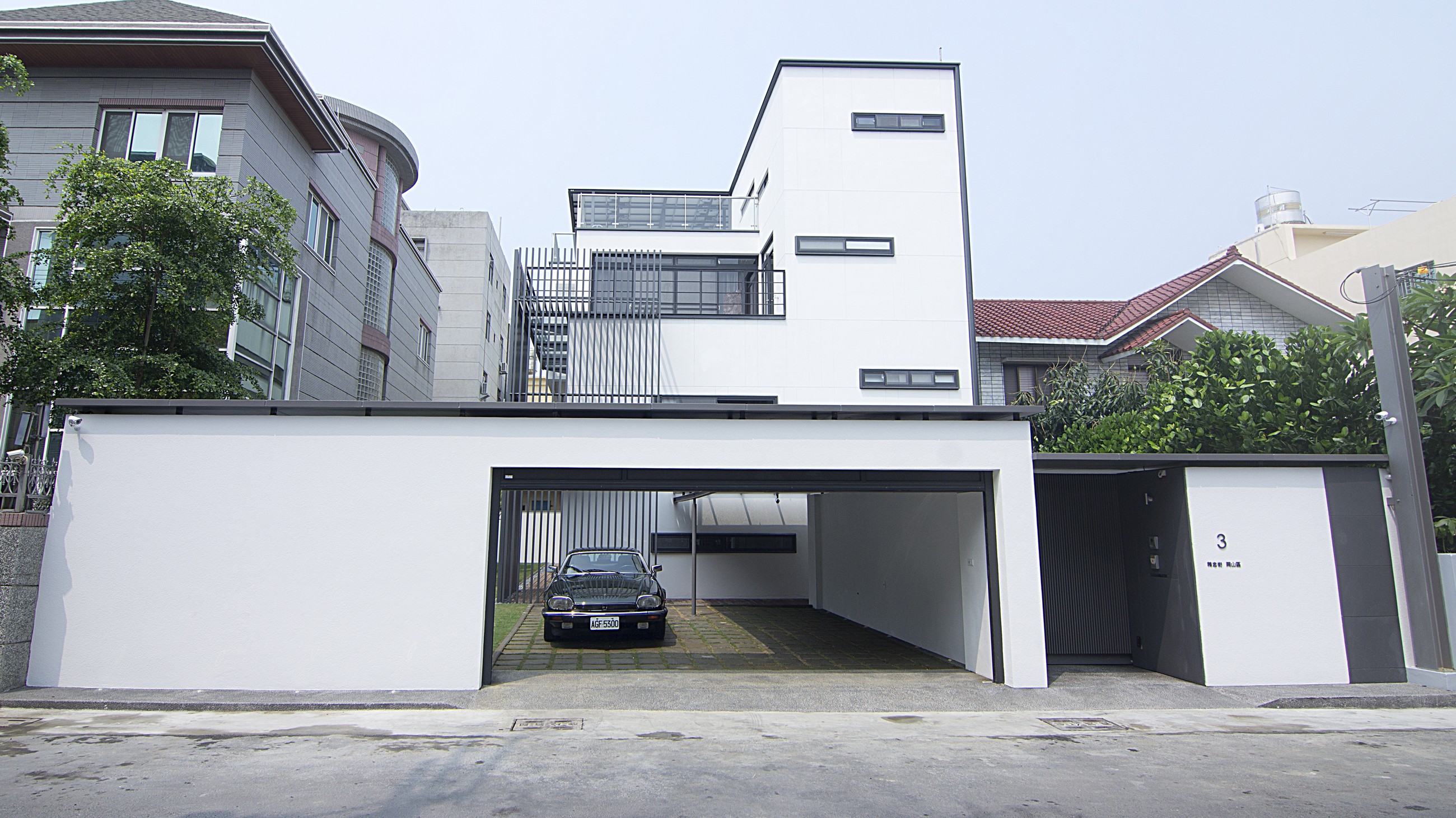 Courtyard & Canvas | Beatrix Space Design | Archello