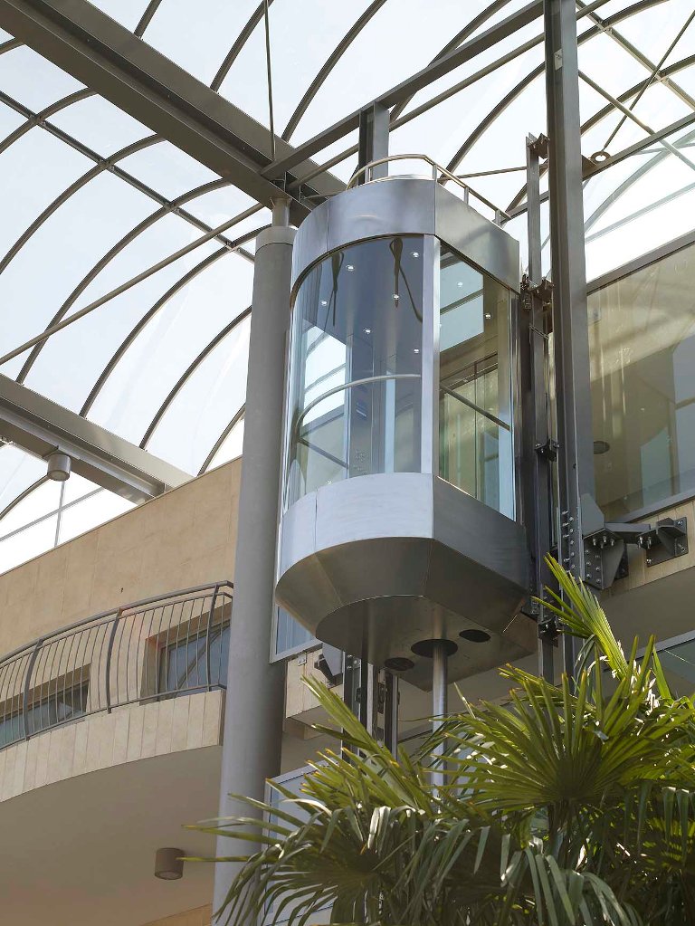 Custom Lifts par {marque} | Archello