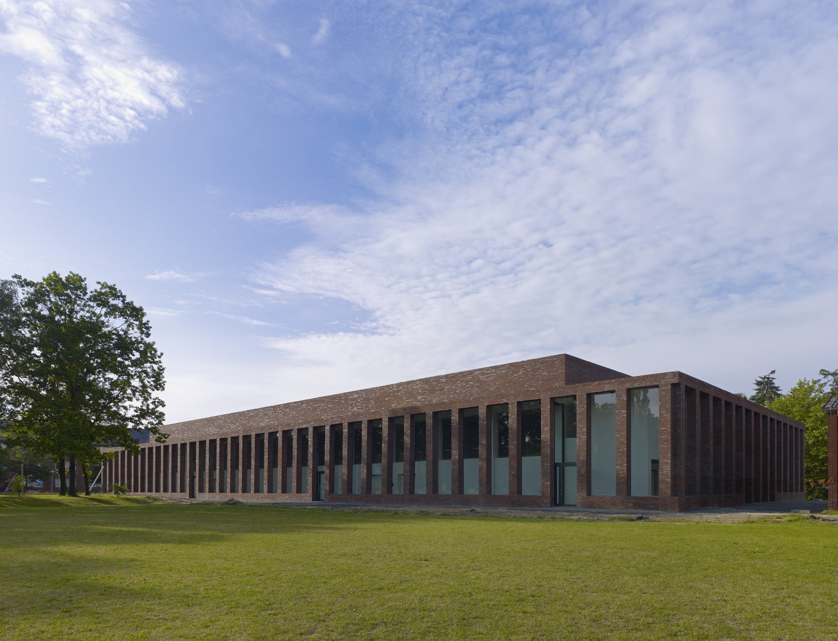 Sports and Convention Centre at Jacobs University | Max Dudler | Archello