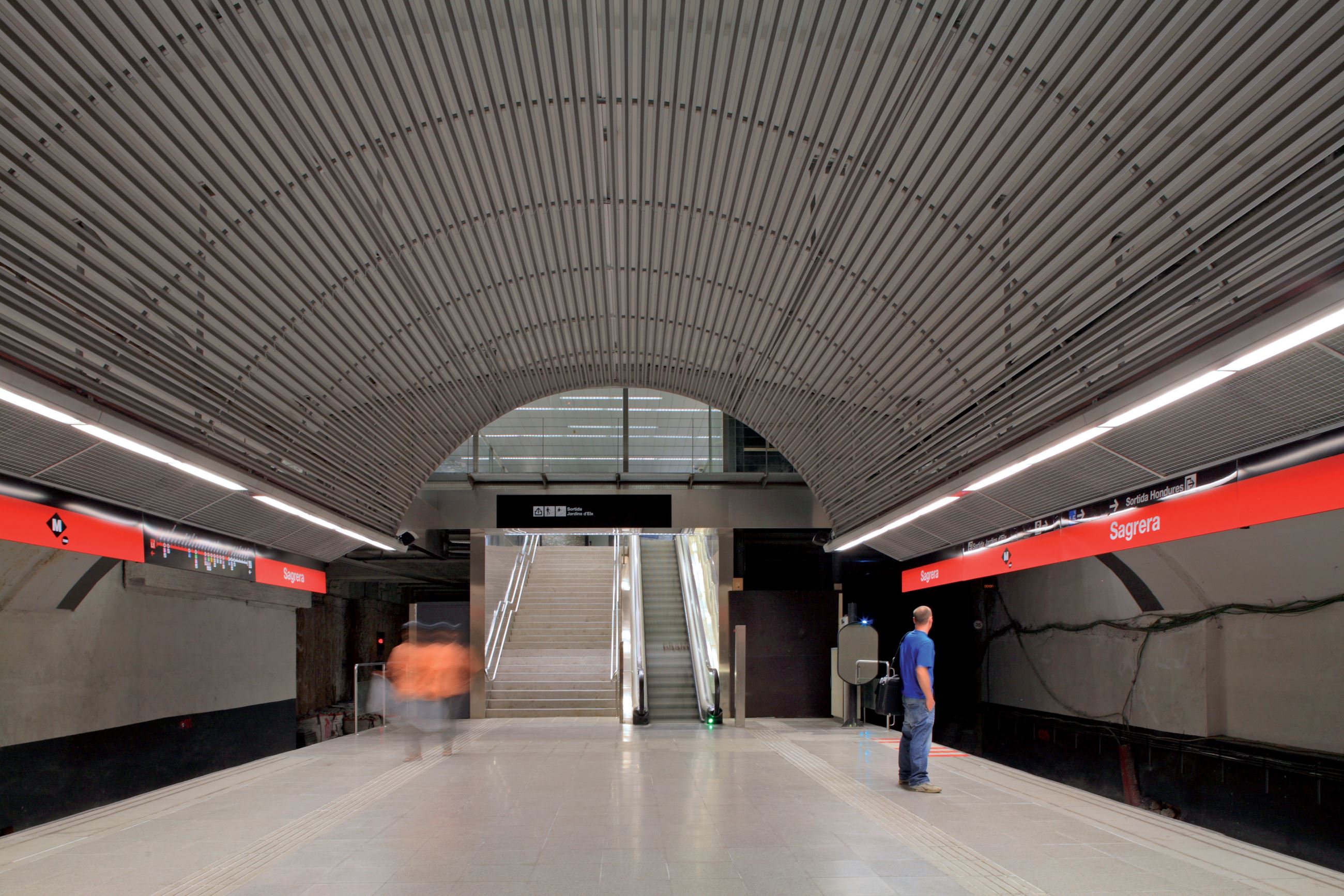 Discover Metal cladding Subway Stations Design Ideas and Pictures ...
