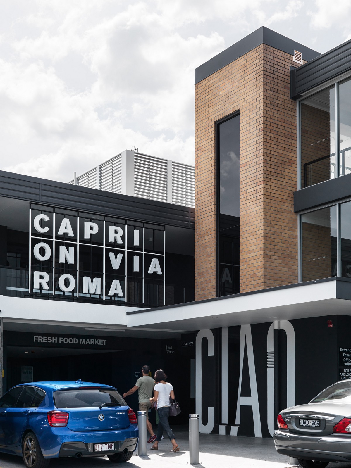 Gallery of Capri on via Roma | Landini Associates | Media - 29