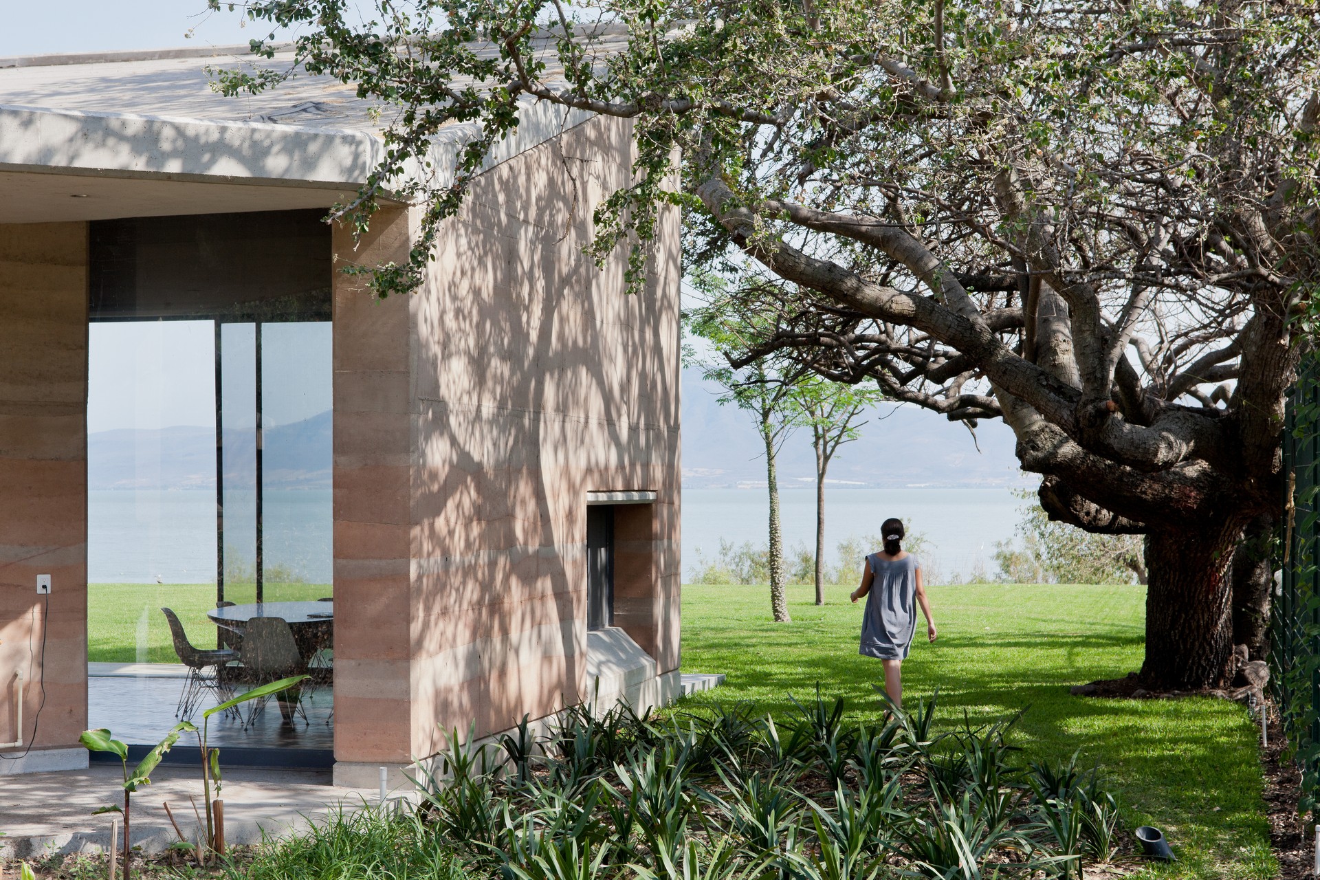 AJIJIC HOUSE | Tatiana Bilbao | Media - Photos and Videos - 4 | Archello