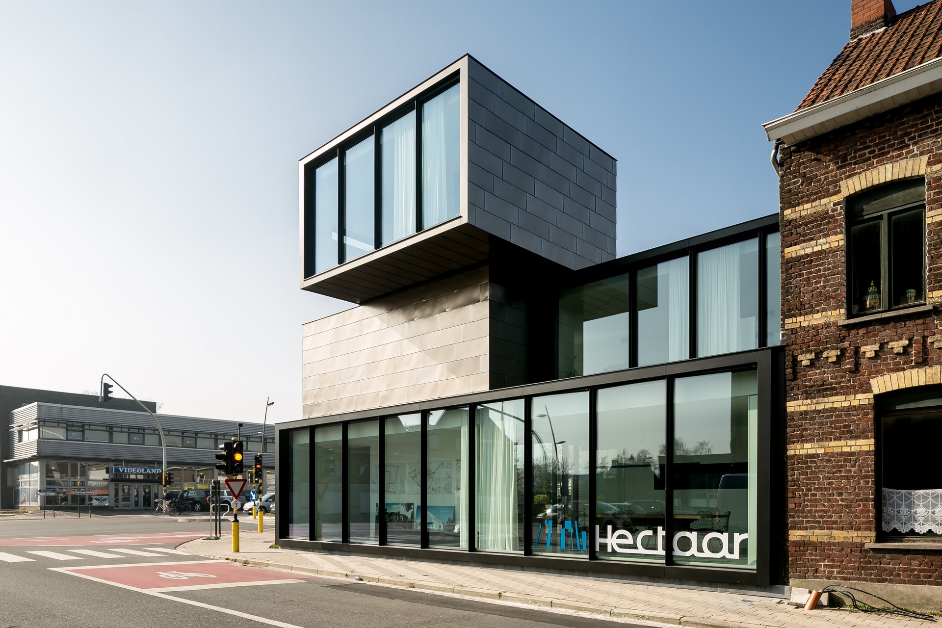 Gallery of Office building HECTAAR | CAAN Architecten | Media - 4
