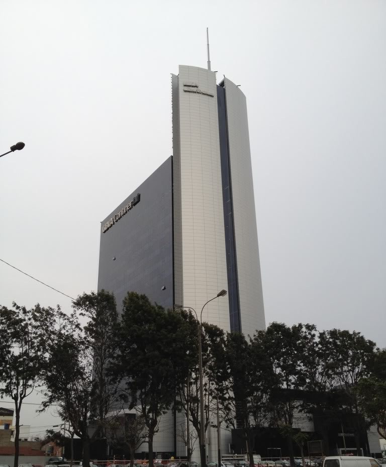 Gallery of BBVA Continental headquarters Lima, Perú | Franco Vella ...