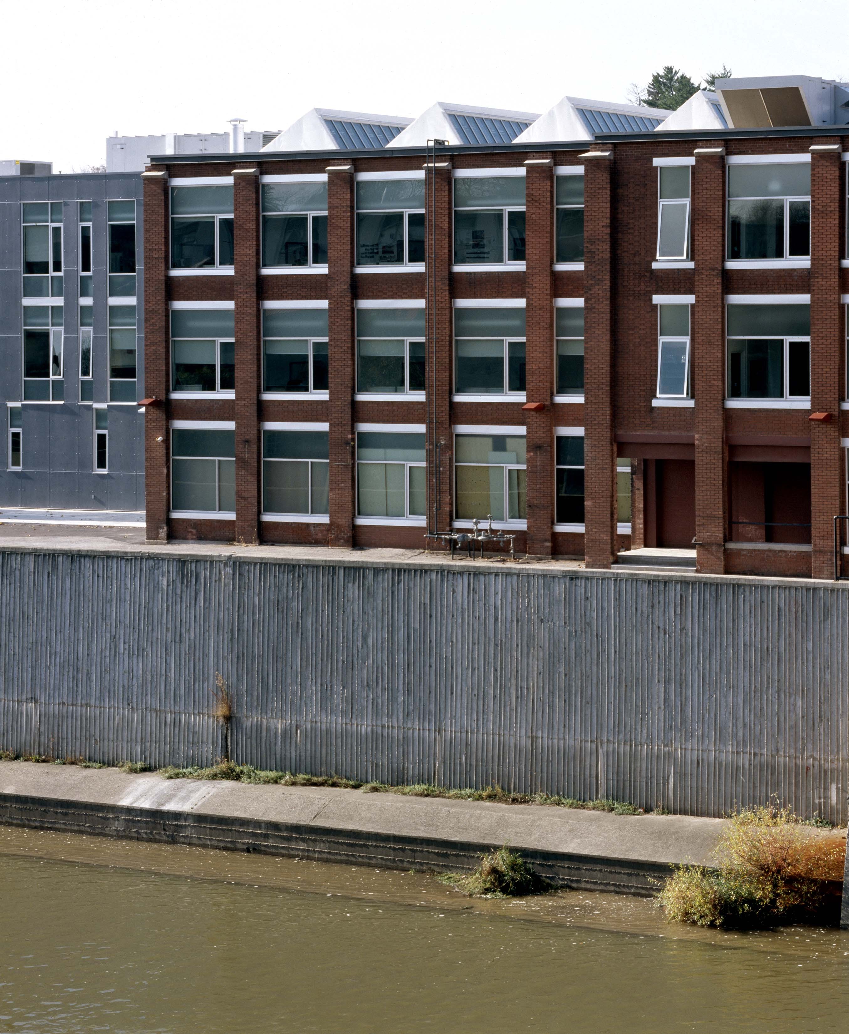 Gallery of University of Waterloo School of Architecture | Levitt ...