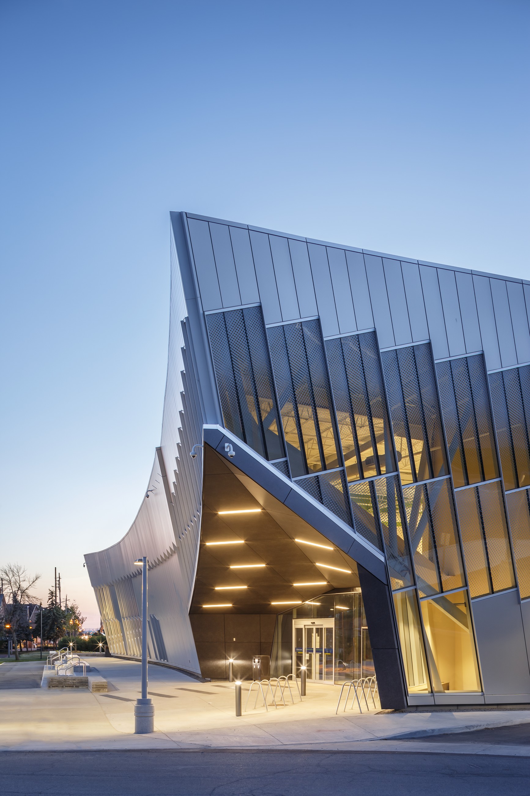 Gallery of Vaughan Civic Centre Resource Library | ZAS | Architects ...