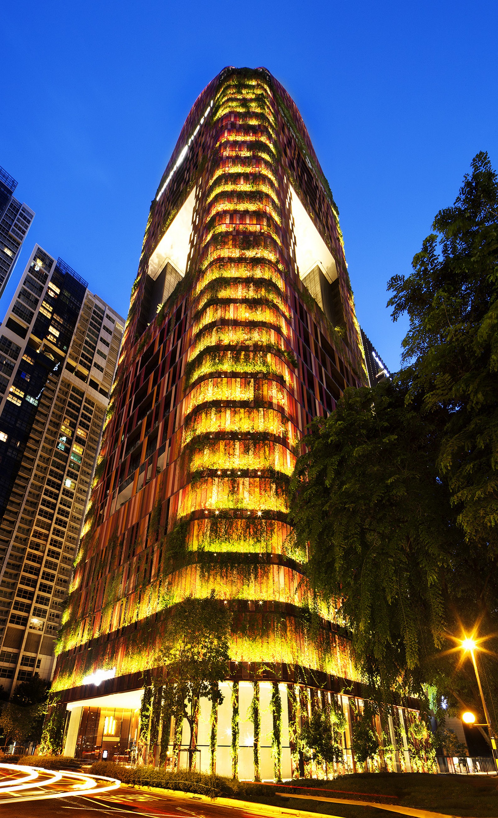 Gallery of OASIA HOTEL DOWNTOWN | WOHA | Media - 26