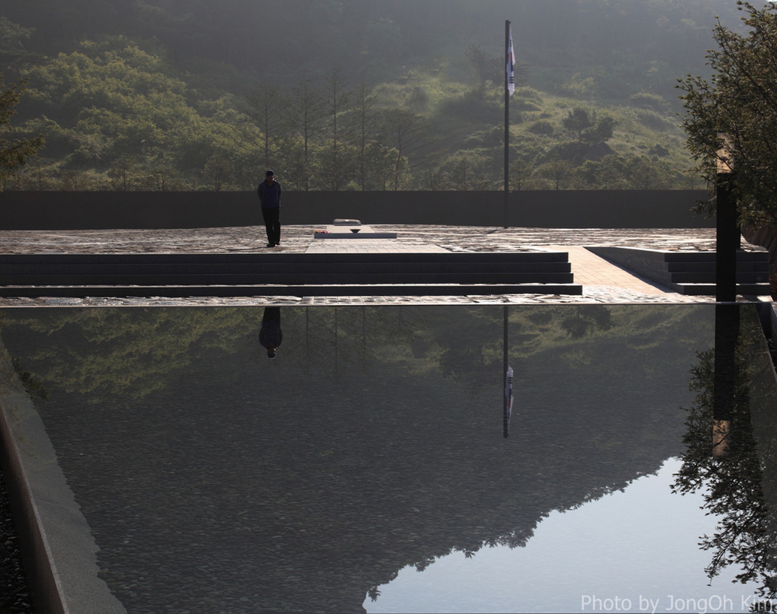 Gallery of Graveyard for President Roh Moo-hyun | IROJE Architects ...