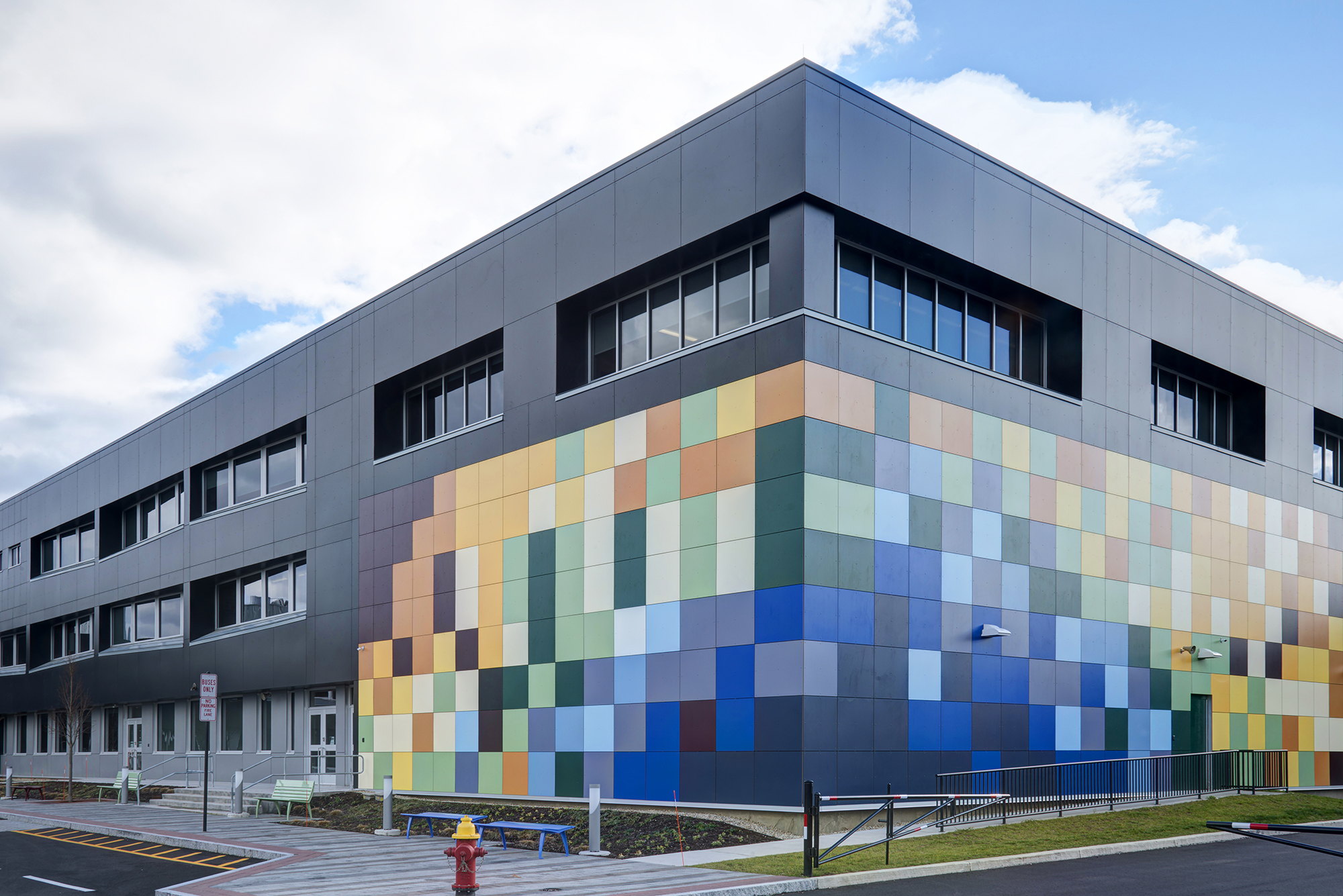 MAX EXTERIOR por FunderMax | Archello