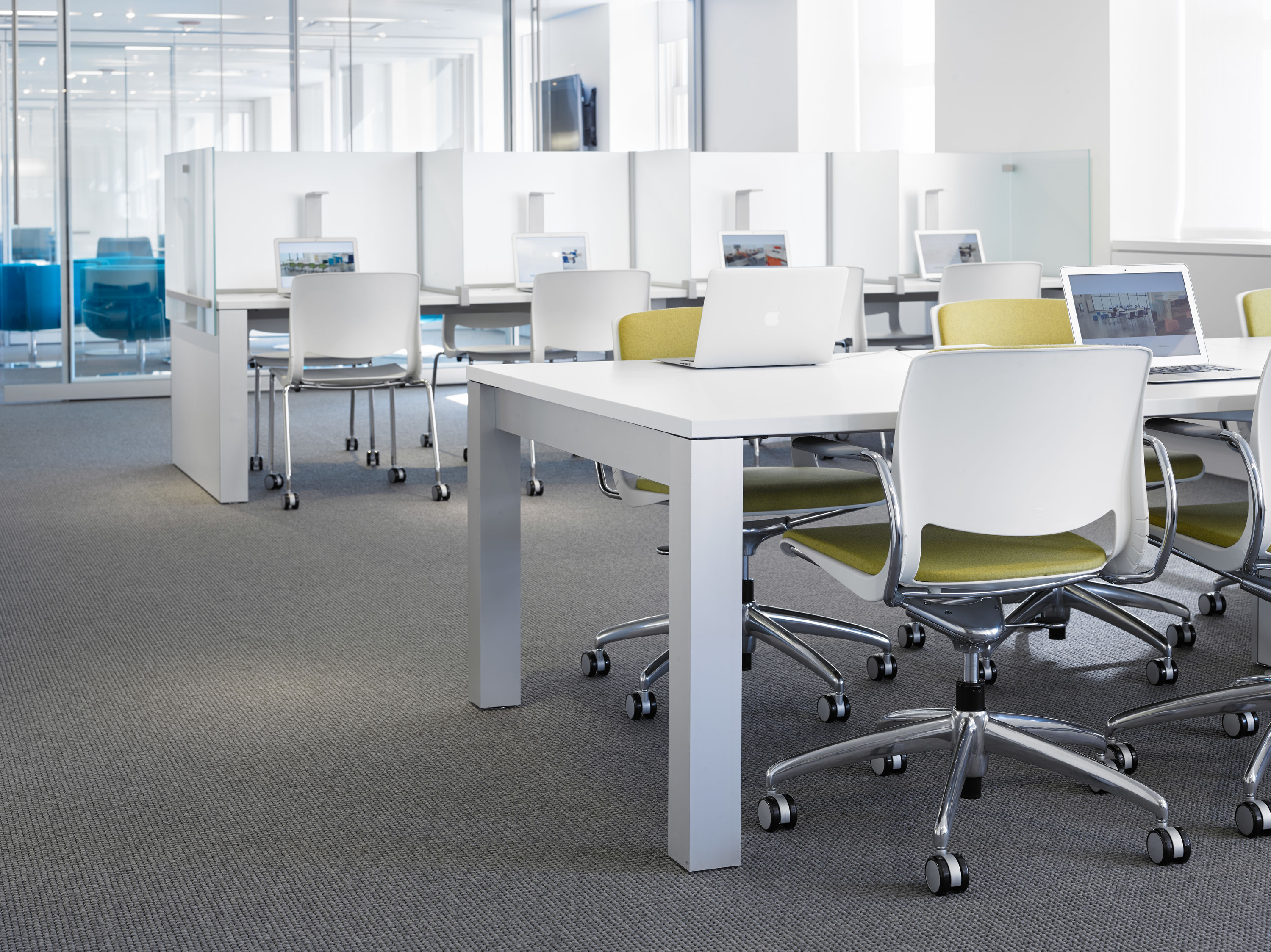 Thesis van Teknion | Archello