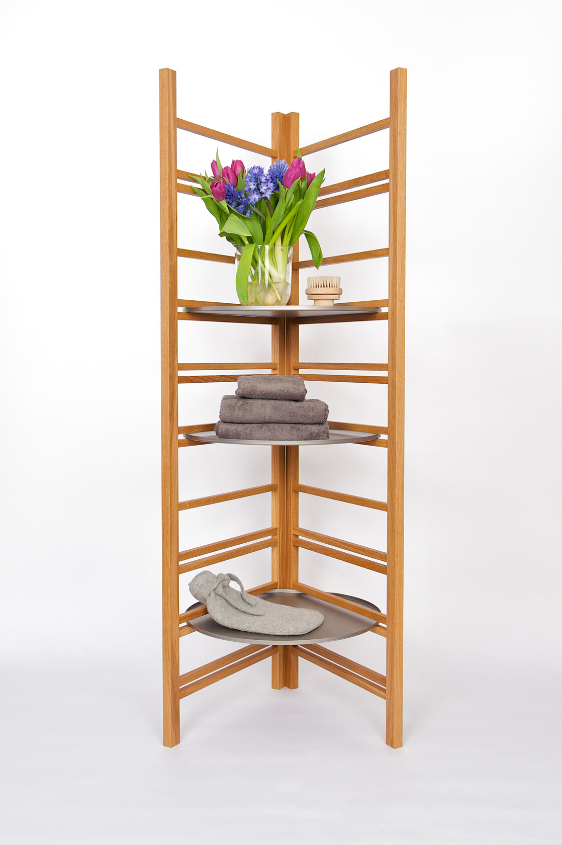 Tri – collapsible shelf by Typ N | Archello