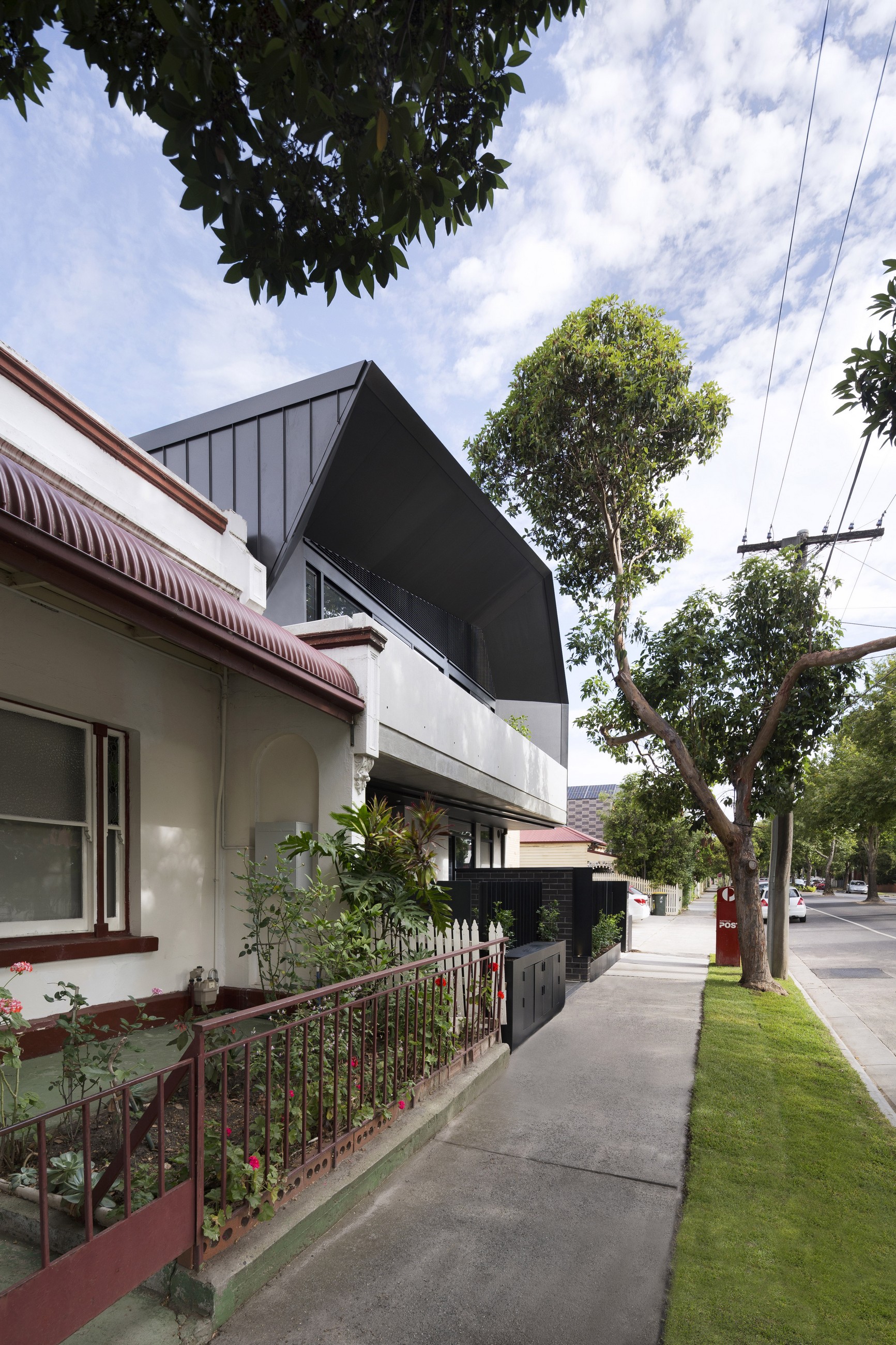 Coppin Street Apartments | MUSK Architecture Studio | Archello