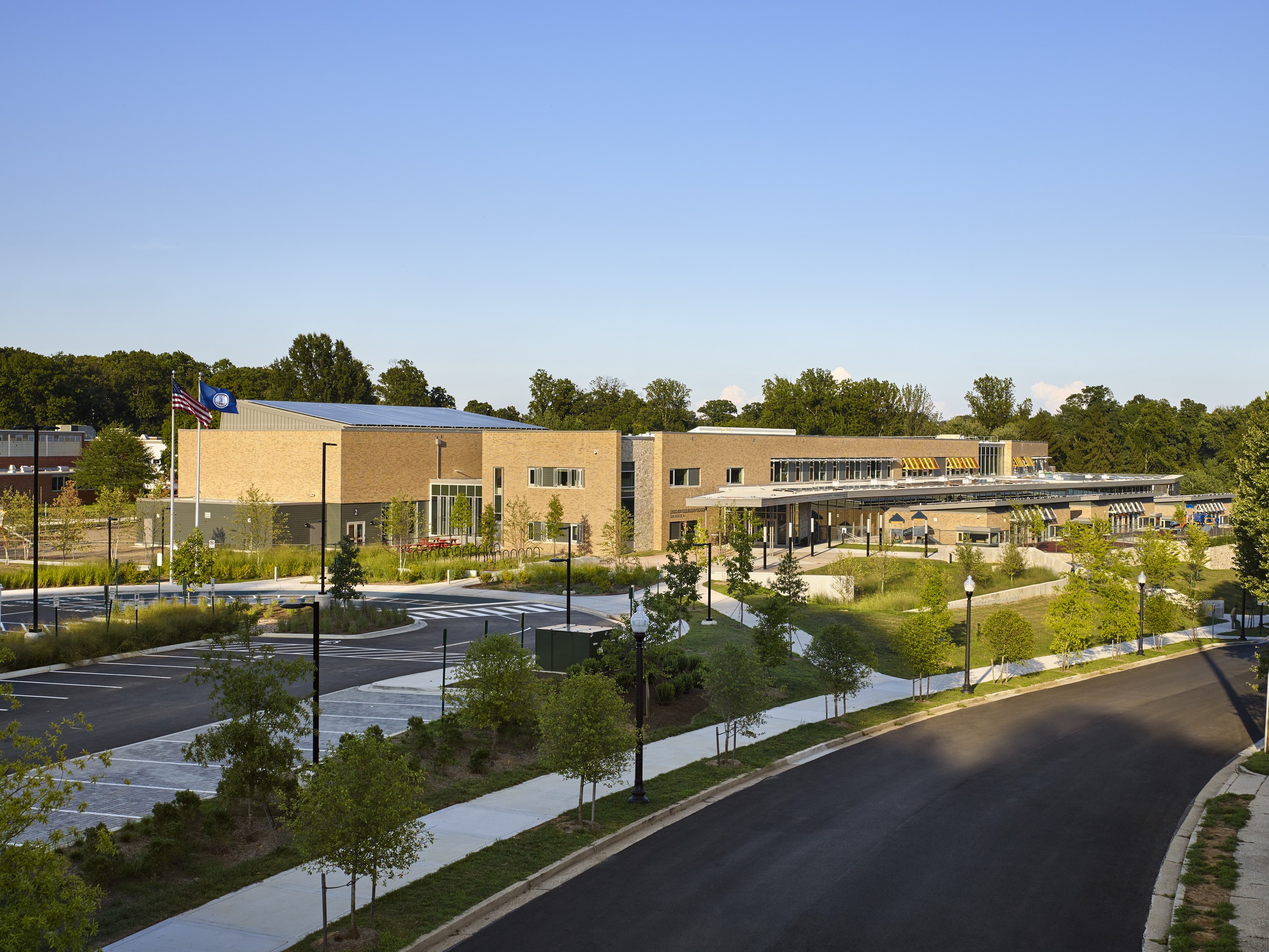 Gallery of Discovery Elementary School | VMDO Architects | Media - 21