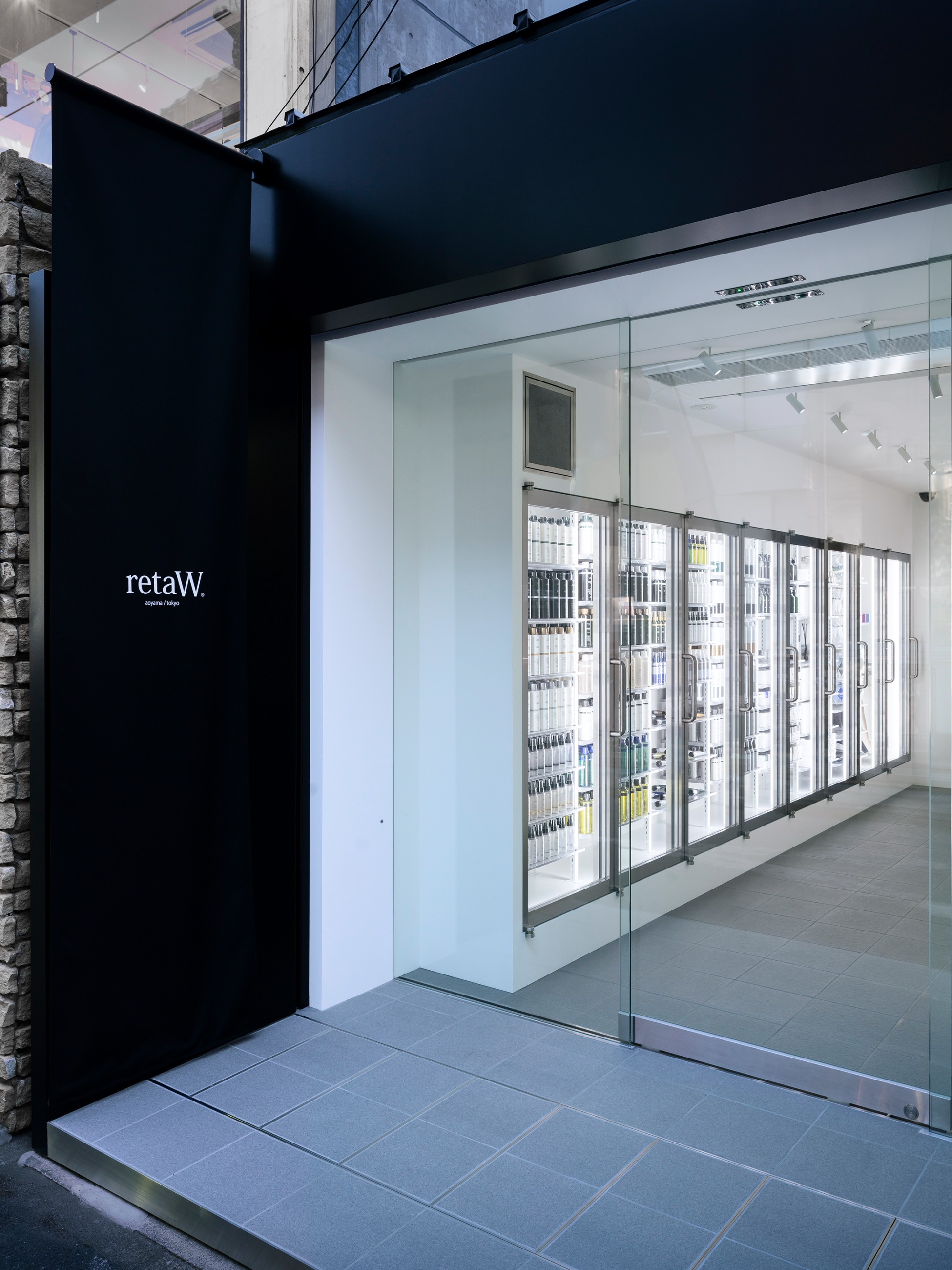retaW store Harajuku | Nobuo Araki / The Archetype | Archello