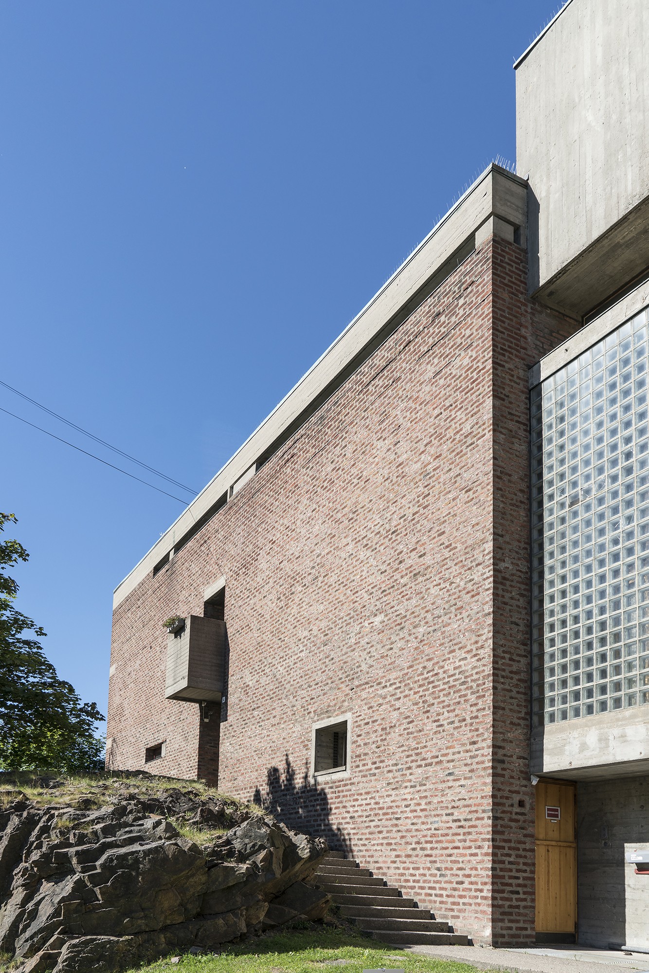 Gallery of St. Hallvard Church (and Monastery) | LUND+SLAATTO ...