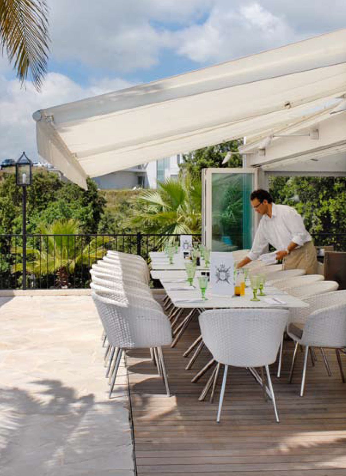 Shell Chair - dining chair by FueraDentro | Archello