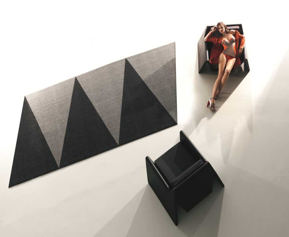OVERLAP Outdoor Rug by Vondom | Archello